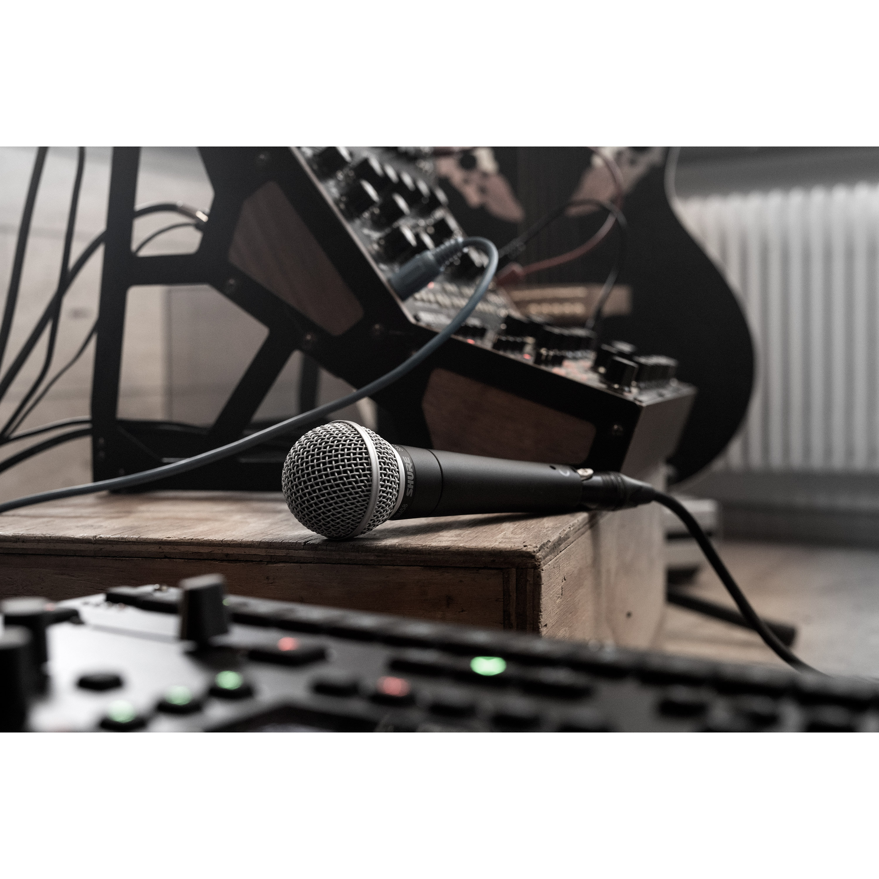Shure SM58 micro dynamique cardioïde unidirectionnel pour voix