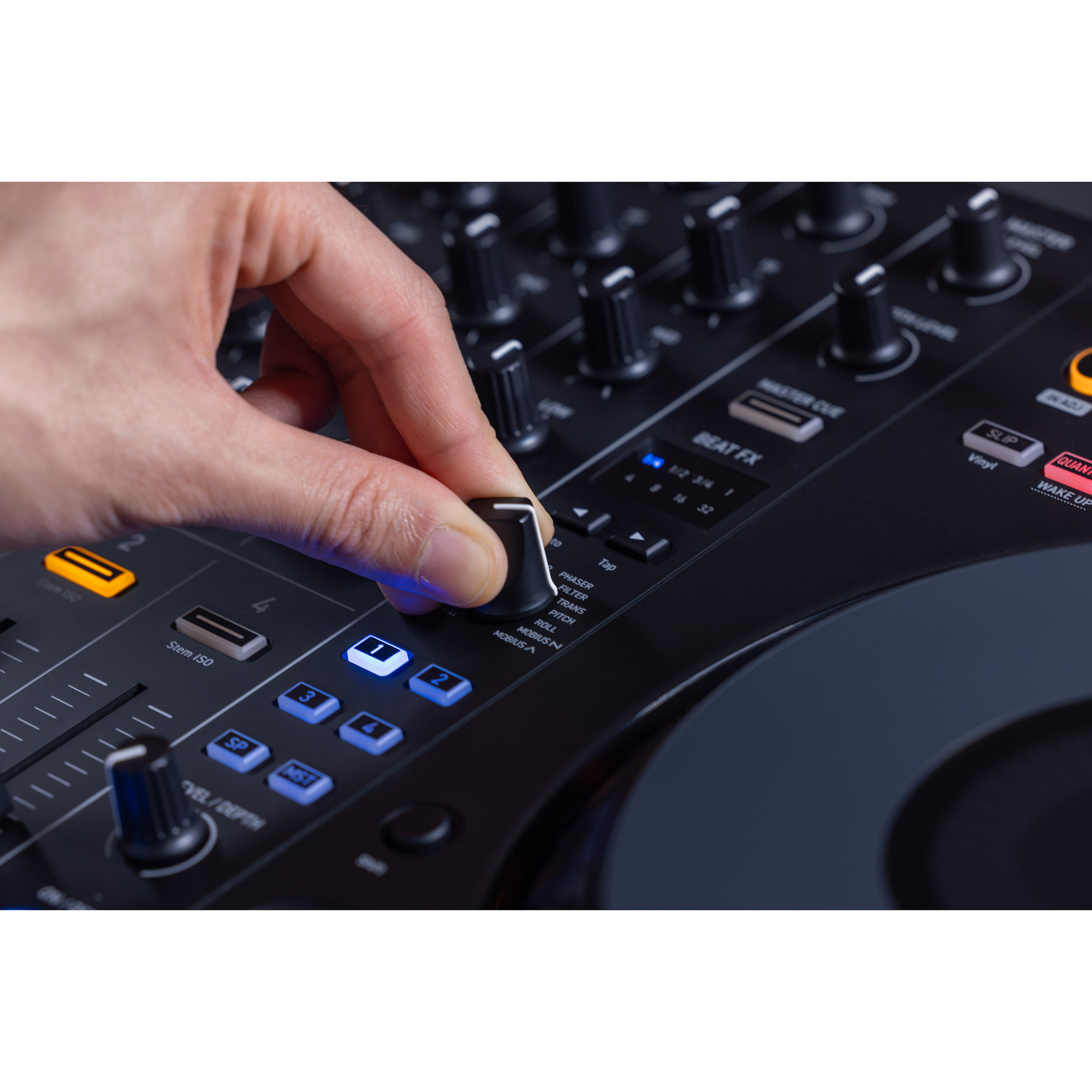 Pioneer DJ Pack DDJ-GRV6 + Classic 5 Pack - Contrôleur DJ USB SonoVente.com