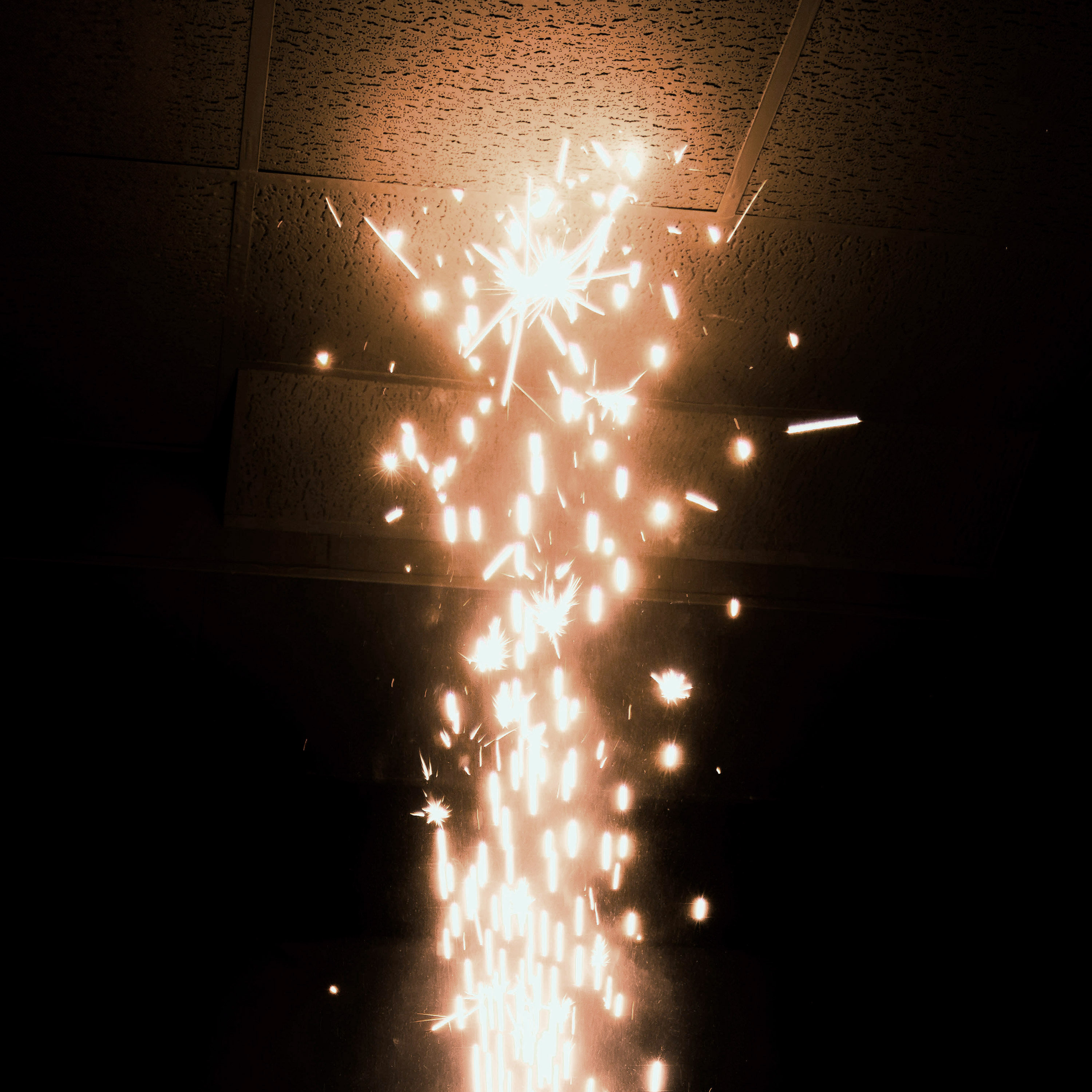 Ghost Nova Spark - Machine pyrotechnique SonoVente.com