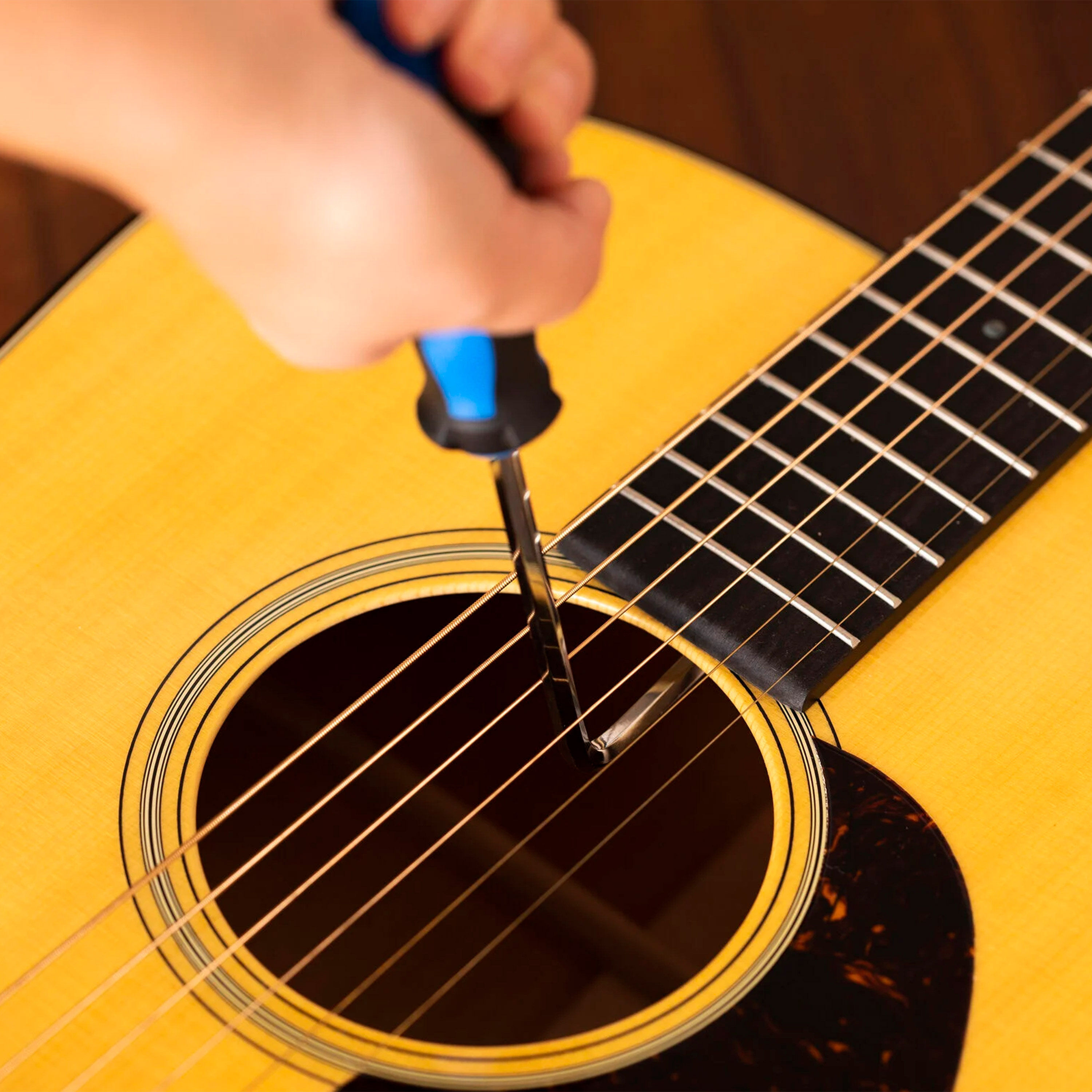 Martin Guitars TOOL16 Sound Hole Truss Rod 4 mm - Produits d'entretien ...