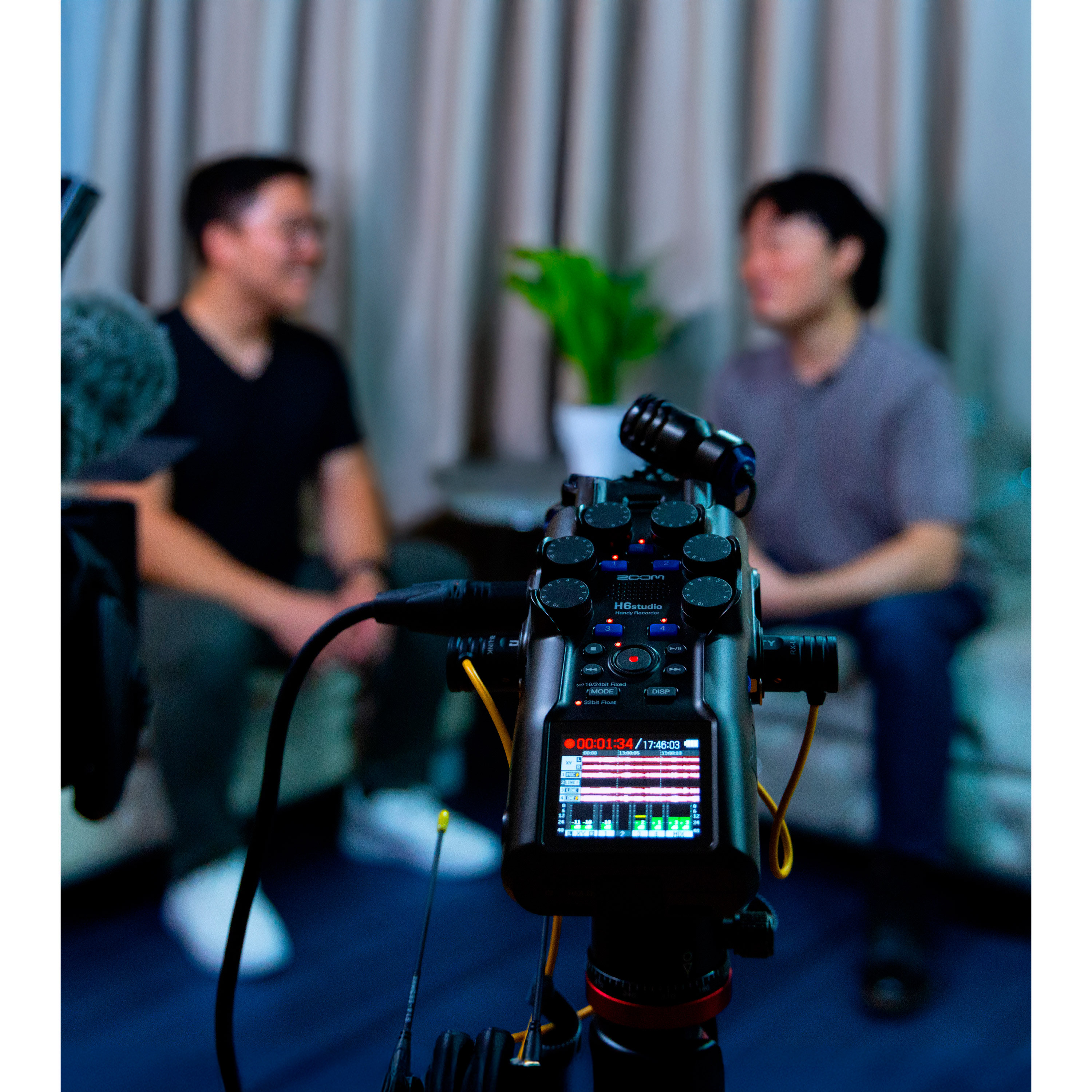 Zoom H6 Studio - Enregistreur portable SonoVente.com