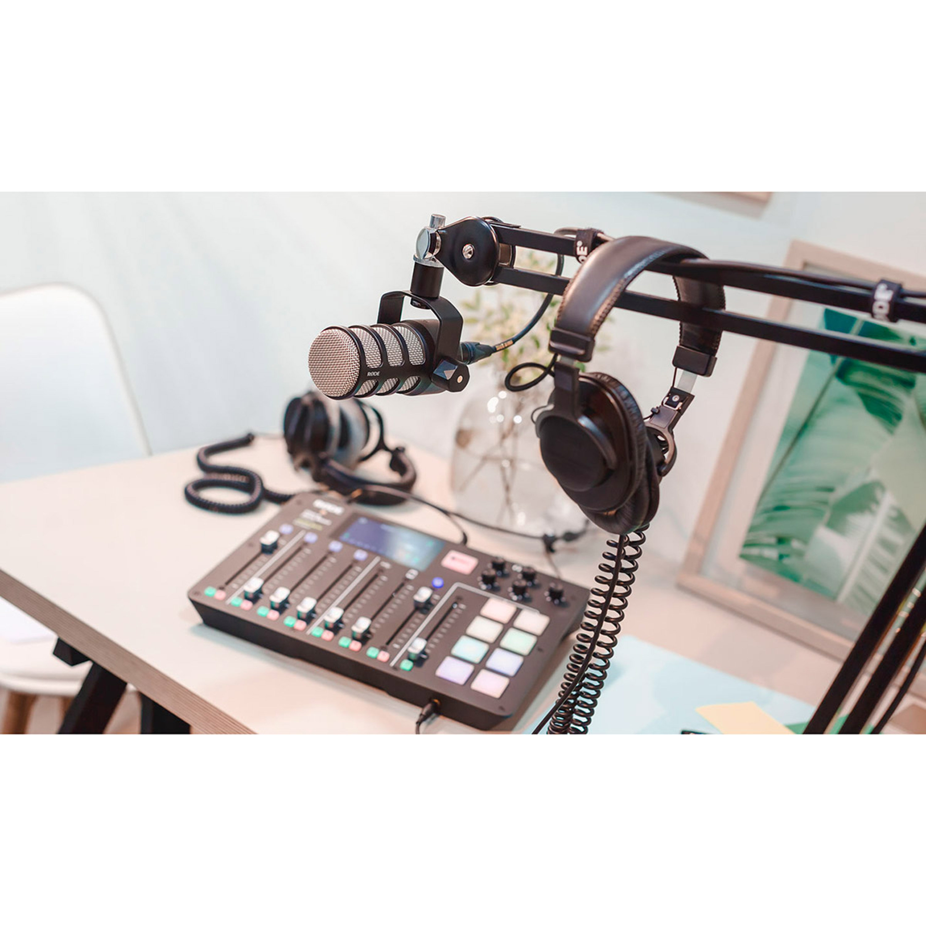 Rode Pack PodMic + Filtre anti-pop - Micro broadcast SonoVente.com