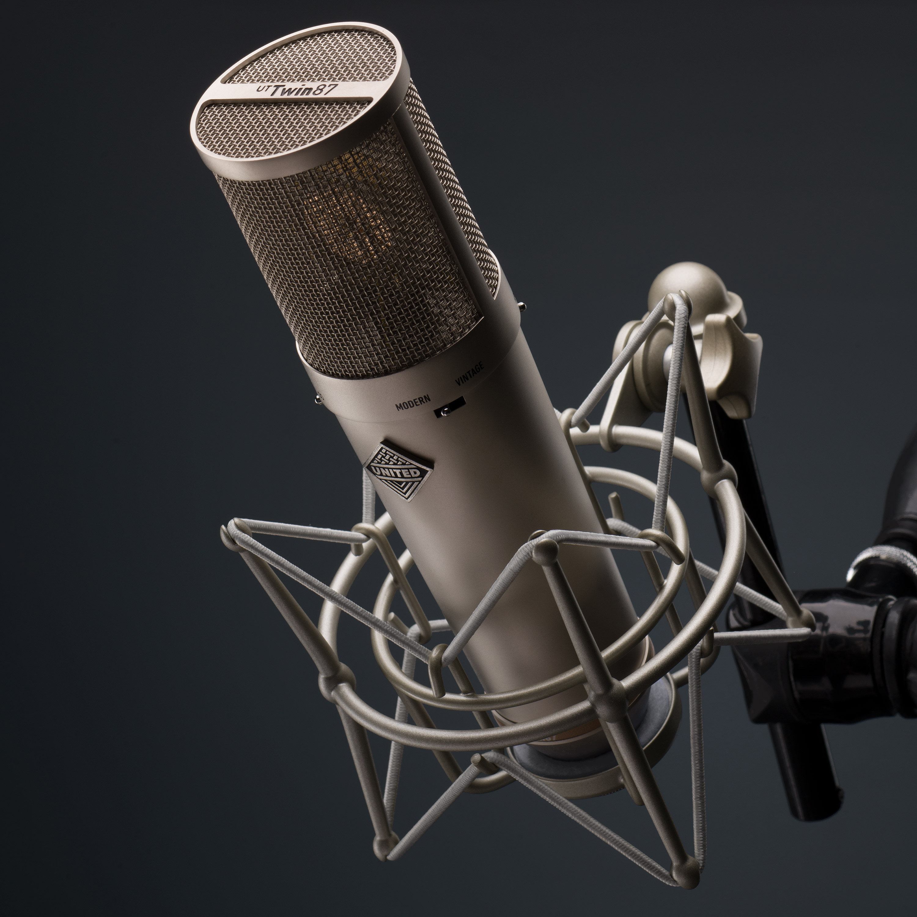 United Studio Technologies UT Twin87 - Static Microphone SonoVente.com - en
