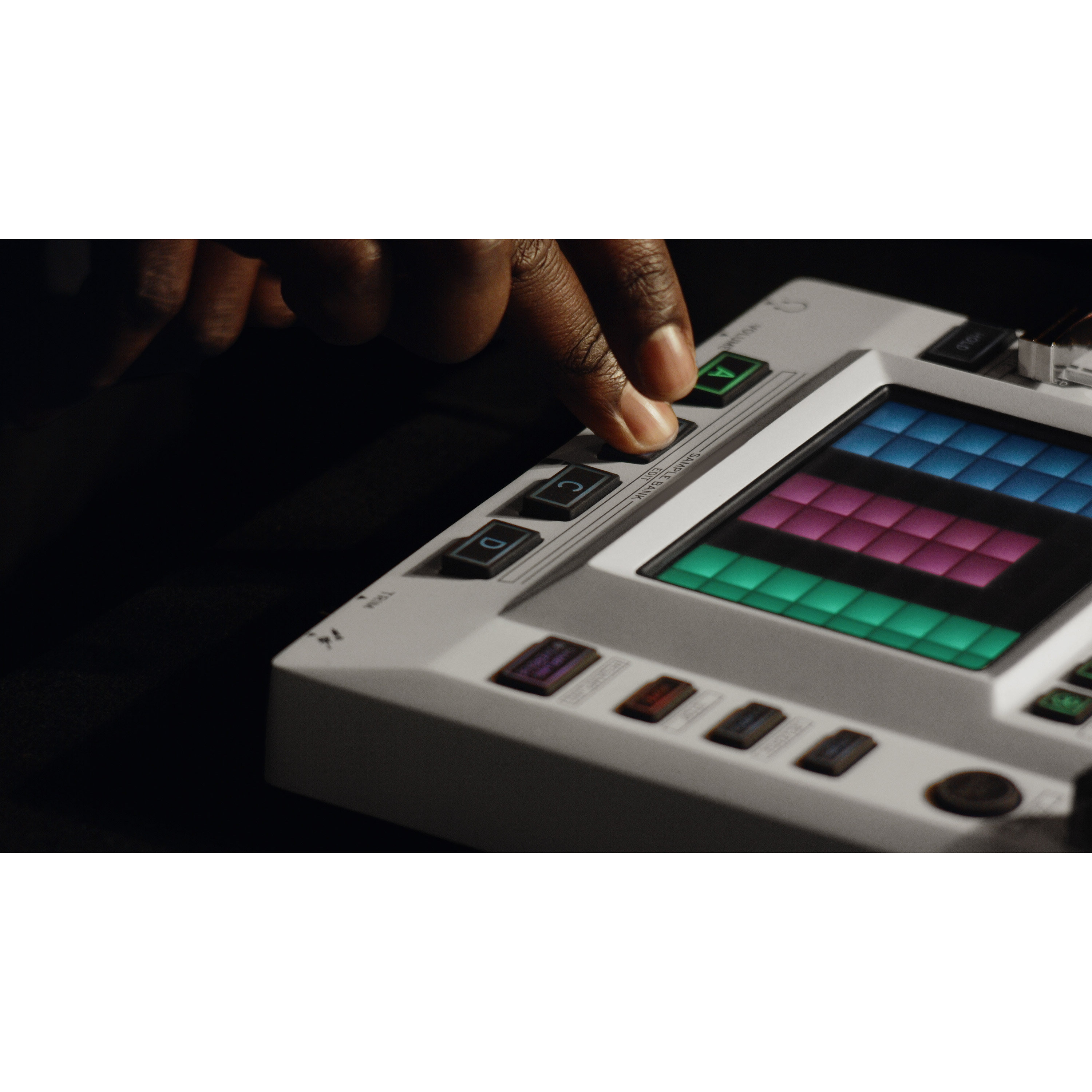 Korg Kaoss Pad V - Sampler / grooveBox SonoVente.com