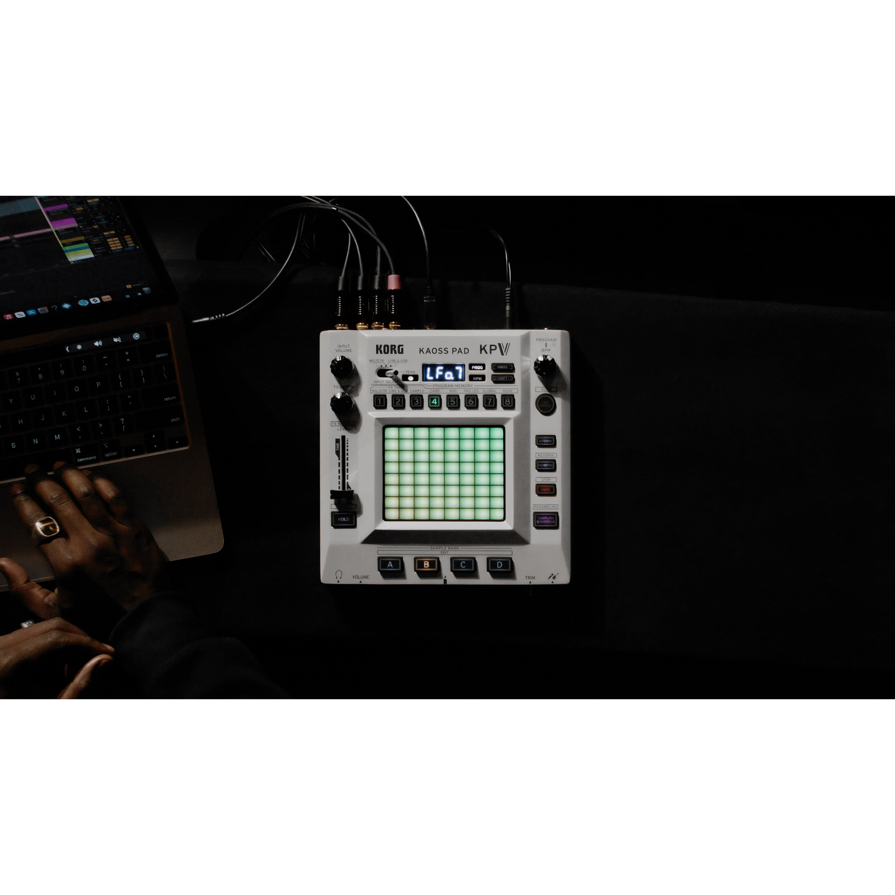 Korg Kaoss Pad V - Sampler / grooveBox SonoVente.com