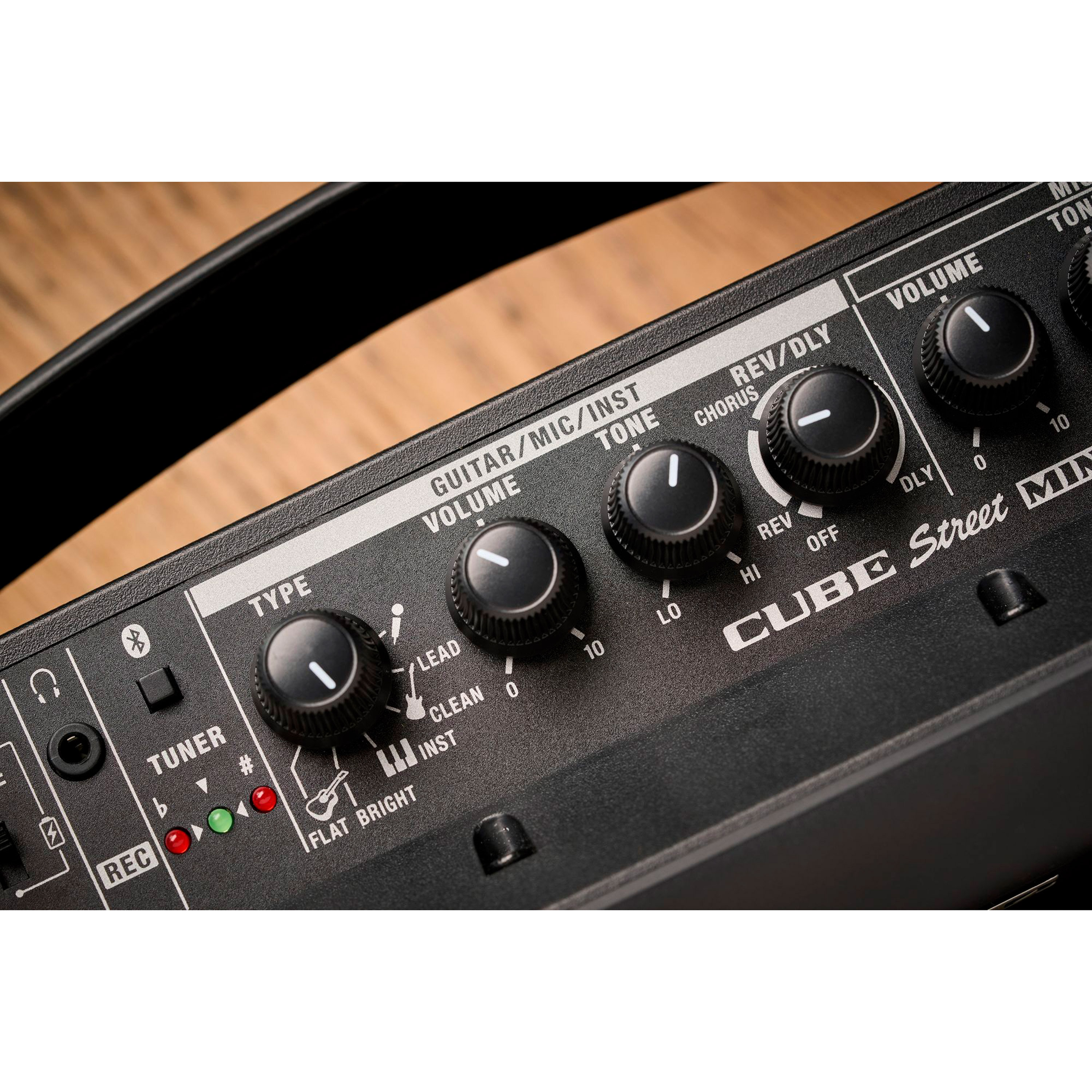 Roland Cube Street Mini - Combo elektrische gitaar SonoVente.com - nl