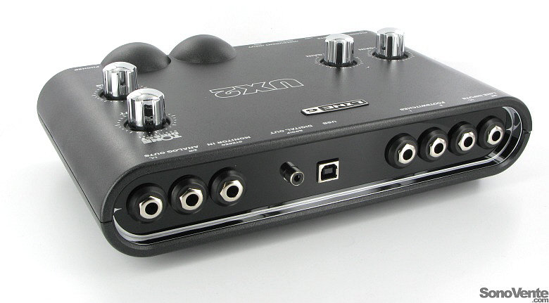 Line 6 POD STUDIO UX2 - Carte son SonoVente.com