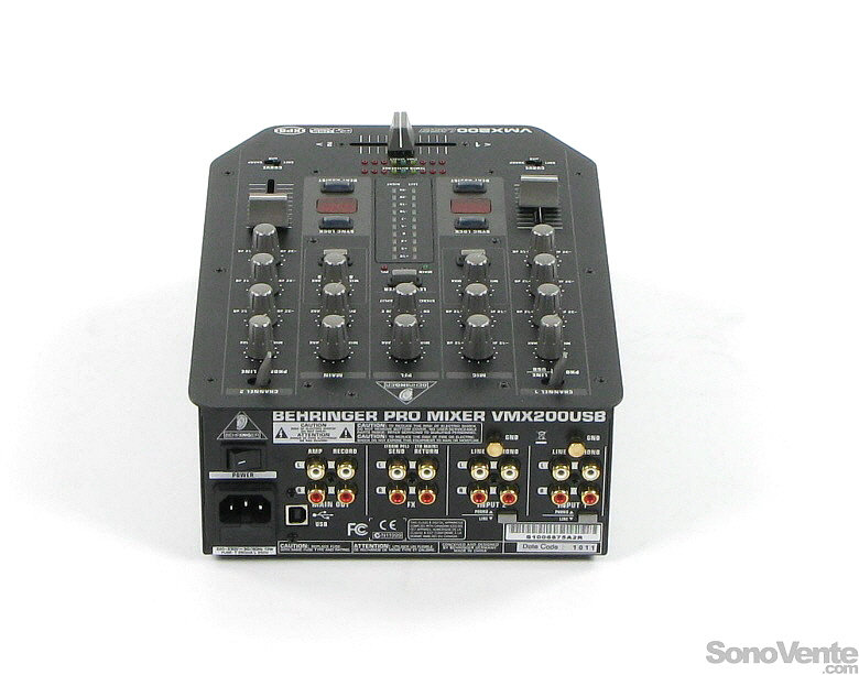 Behringer VMX200 USB - Table de mixage DJ SonoVente.com