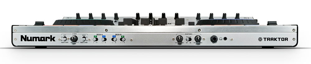 Numark 4 TRAK - Contrôleur DJ USB SonoVente.com