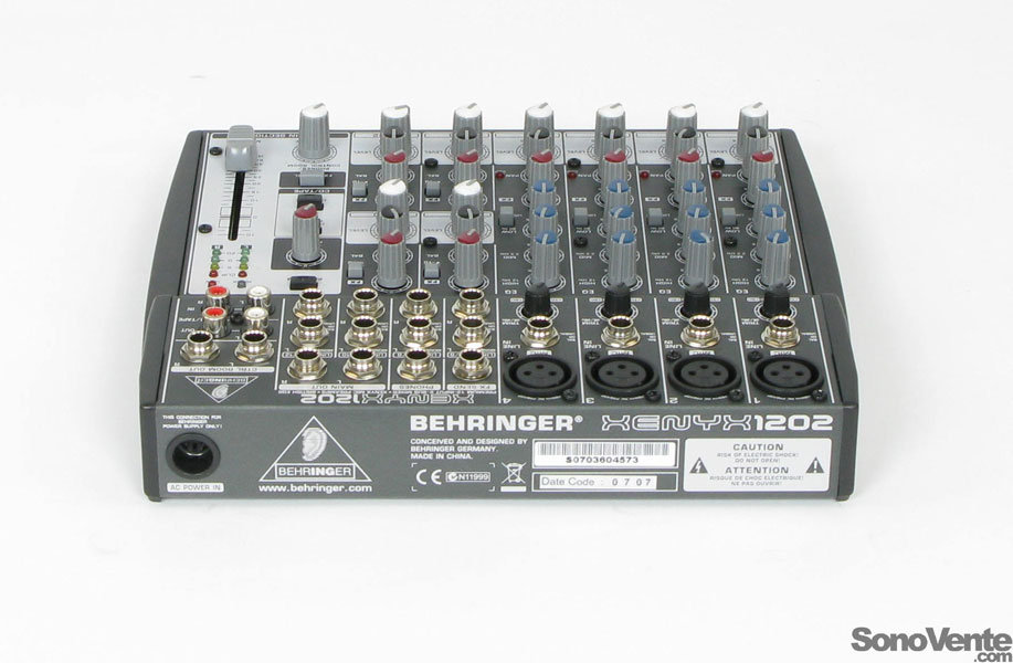 Behringer Xenyx 1202 - Console de mixage analogique SonoVente.com