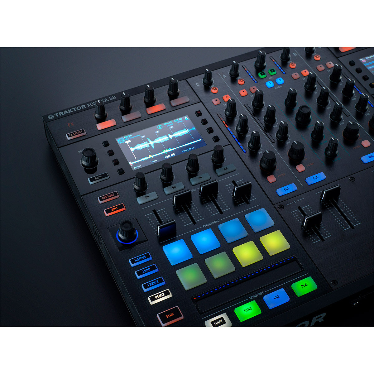 Traktor Kontrol S8 : Contrôleur DJ USB Native Instruments Traktor ...