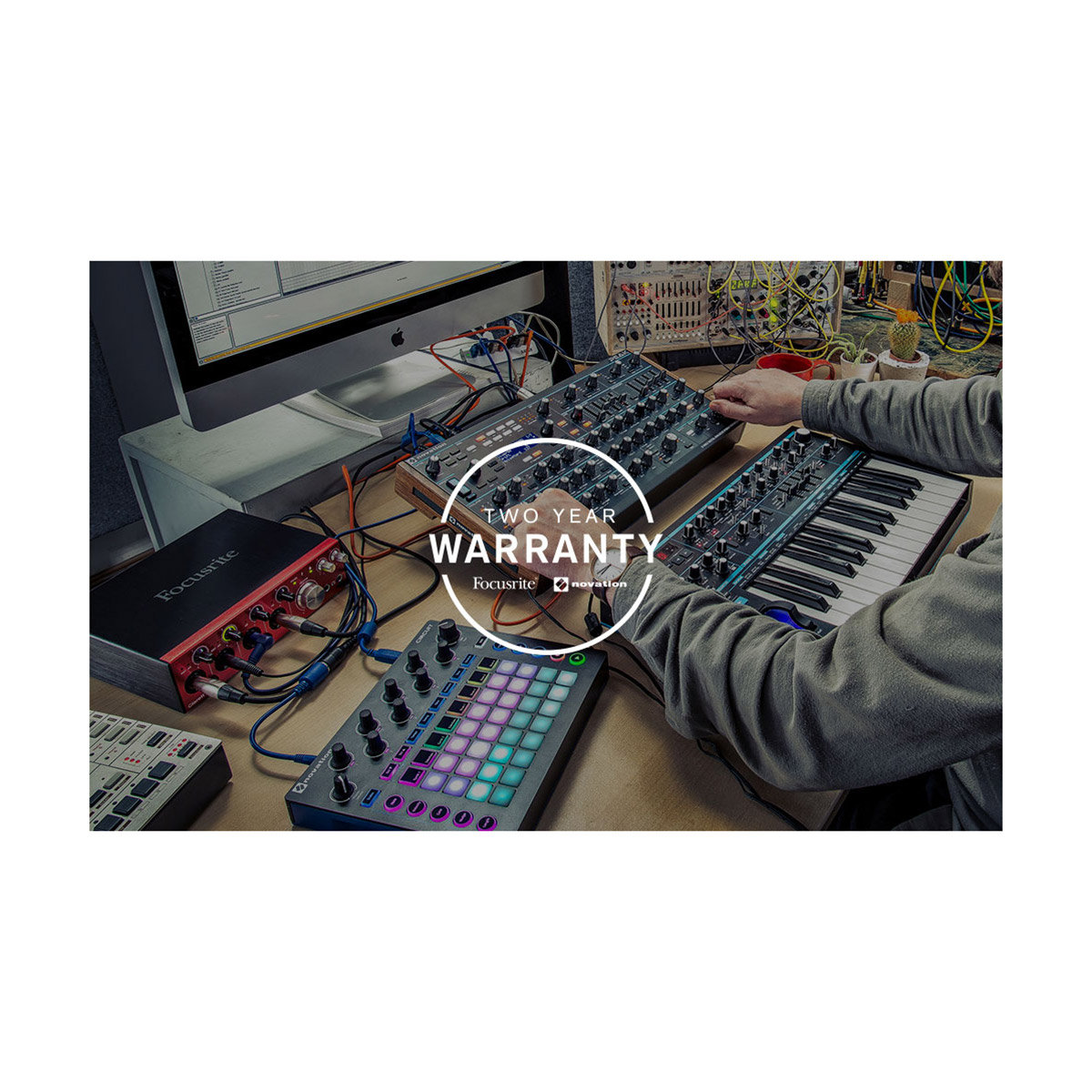 Novation CIRCUIT : Sampler et Groovebox Novation - SonoVente.com