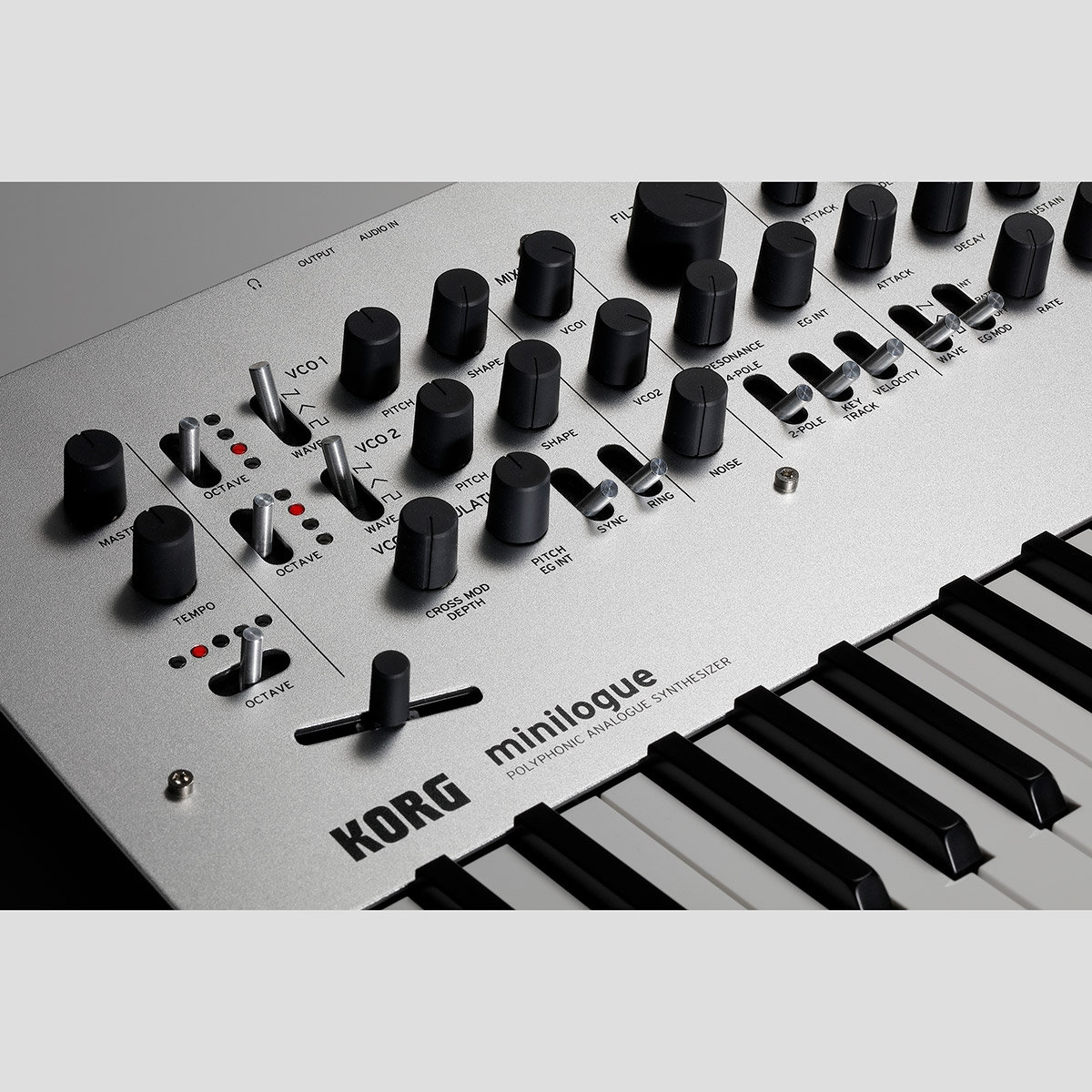 Korg Minilogue : Synthétiseur analogique polyphonique Korg Minilogue