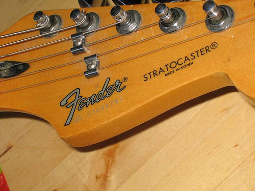 Fender Stratocaster String Guides - Pièces Détachées Guitare SonoVente.com