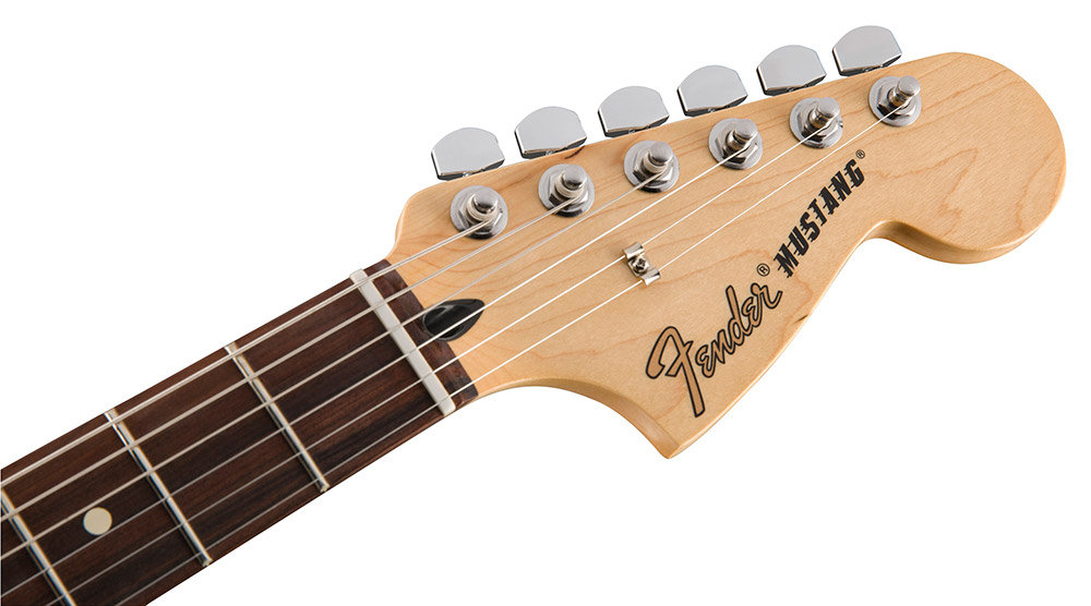 Fender Offset Mustang 90 PF Silver - Guitare vintage SonoVente.com