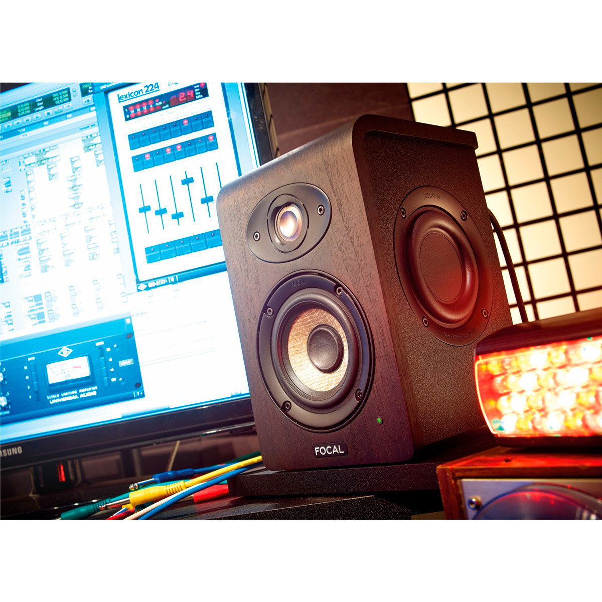 Focal Shape 40 (La Pièce) - Enceinte de monitoring SonoVente.com