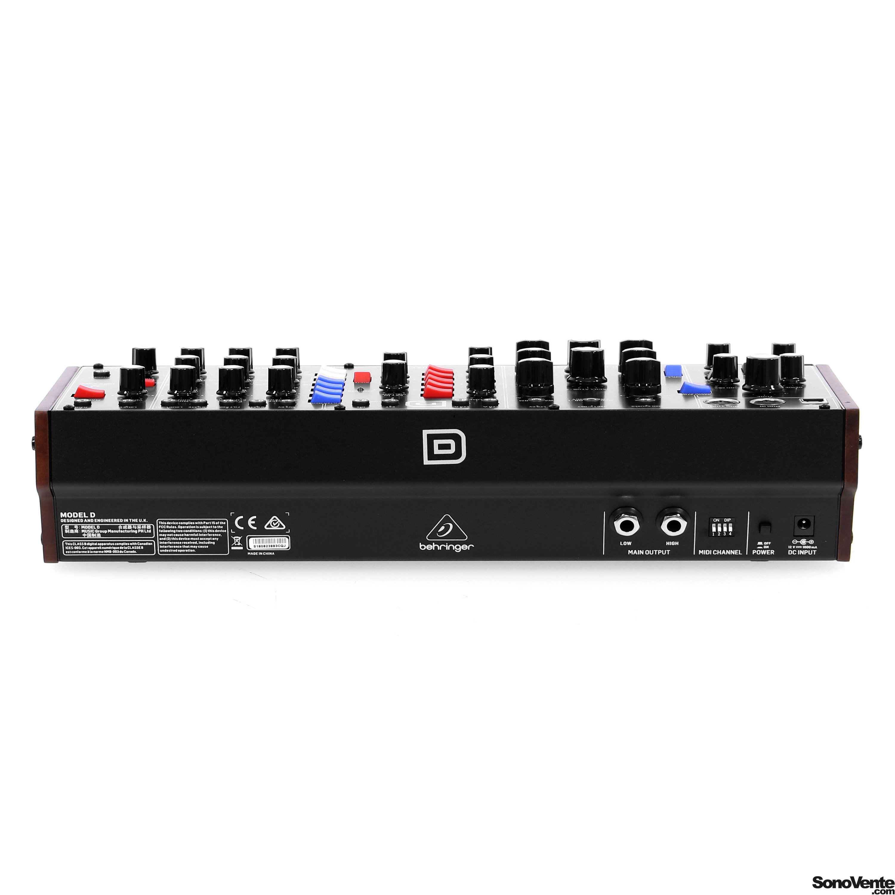 Behringer Model D - Rack synthétiseur SonoVente.com