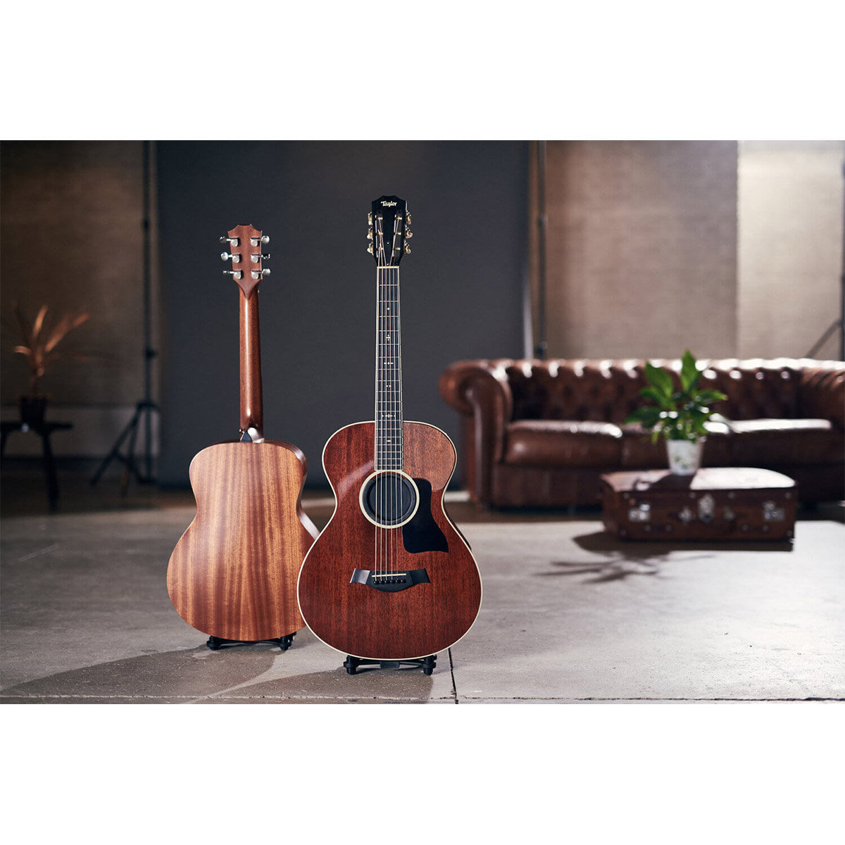 Standley Click-on Guitar Stand - Stands & Accessories SonoVente.com - en