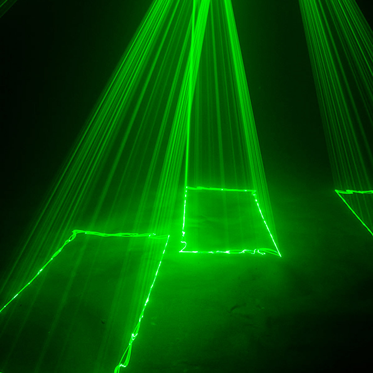 Laserworld EL-900 RGB - Multicolor laser SonoVente.com - en