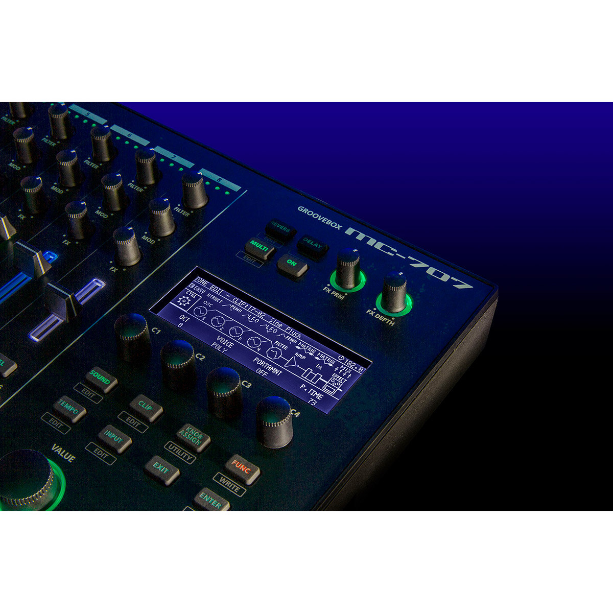 Roland MC-707 - Sampler / grooveBox SonoVente.com