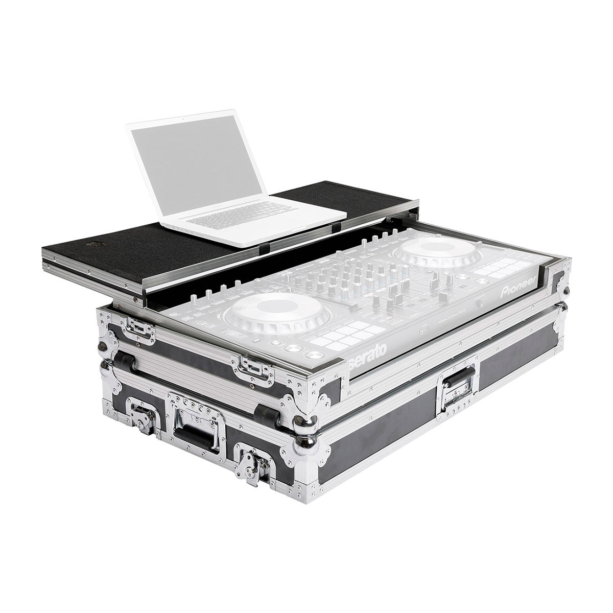 Numark NS7 III + flight - Contrôleur DJ USB SonoVente.com