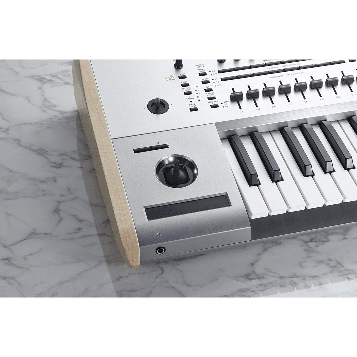 Korg Kronos 2 61 Titanium Synthétiseur Sonovente