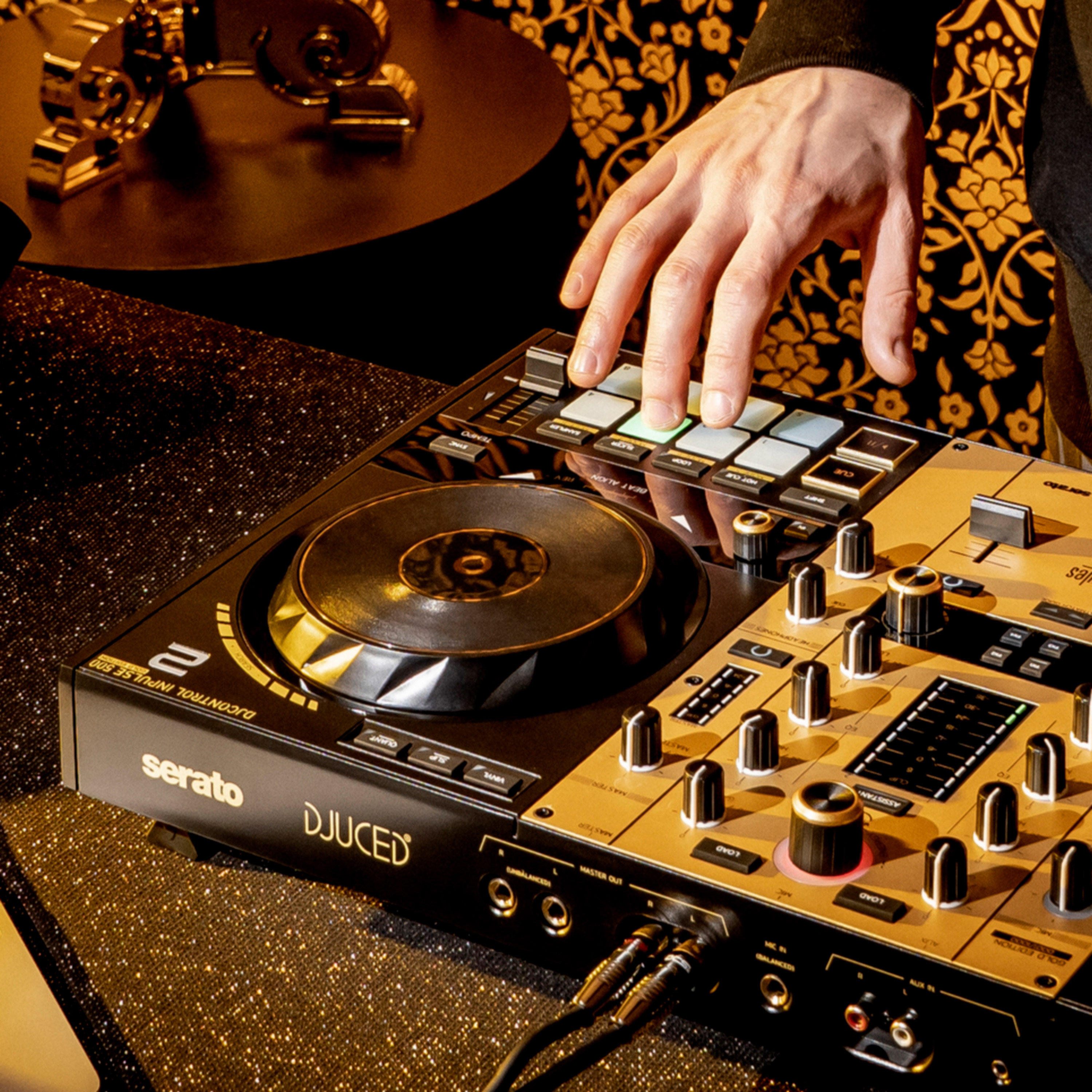 Hercules DJ DJControl Inpulse 500 Gold Edition - Contrôleur DJ USB ...