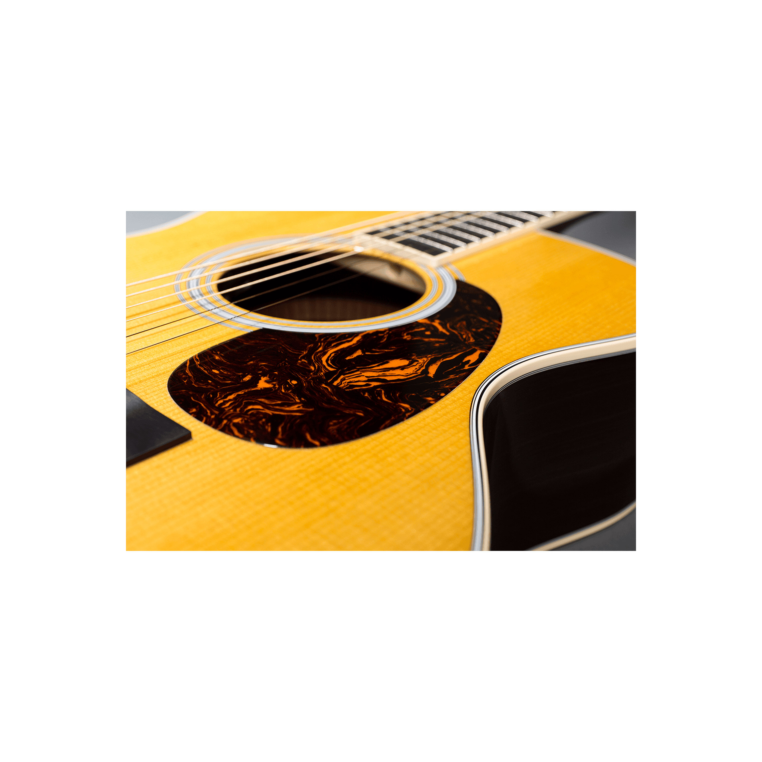 Martin Guitars GP-35E - Guitare folk électro SonoVente.com