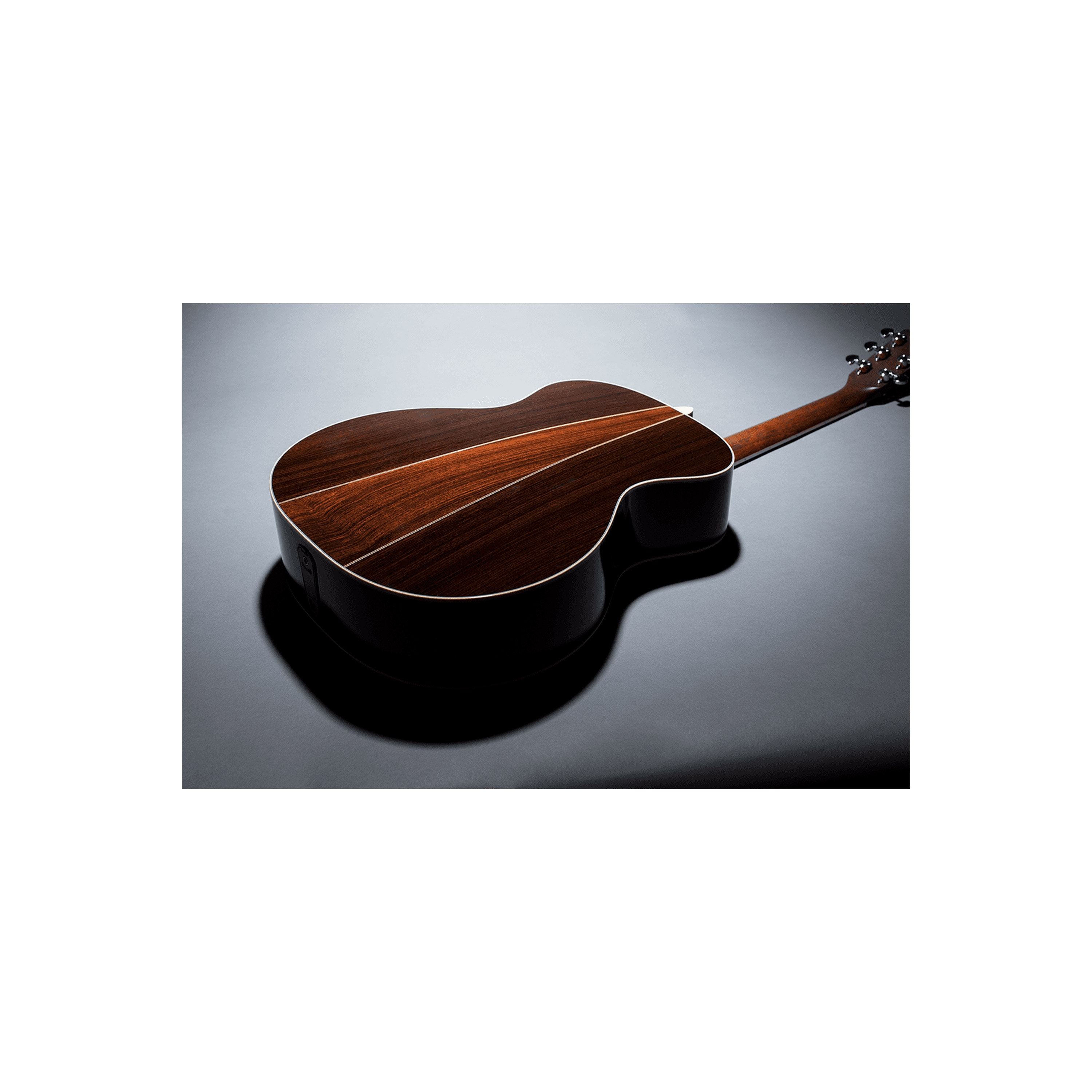 Martin Guitars GP-35E - Guitare folk électro SonoVente.com