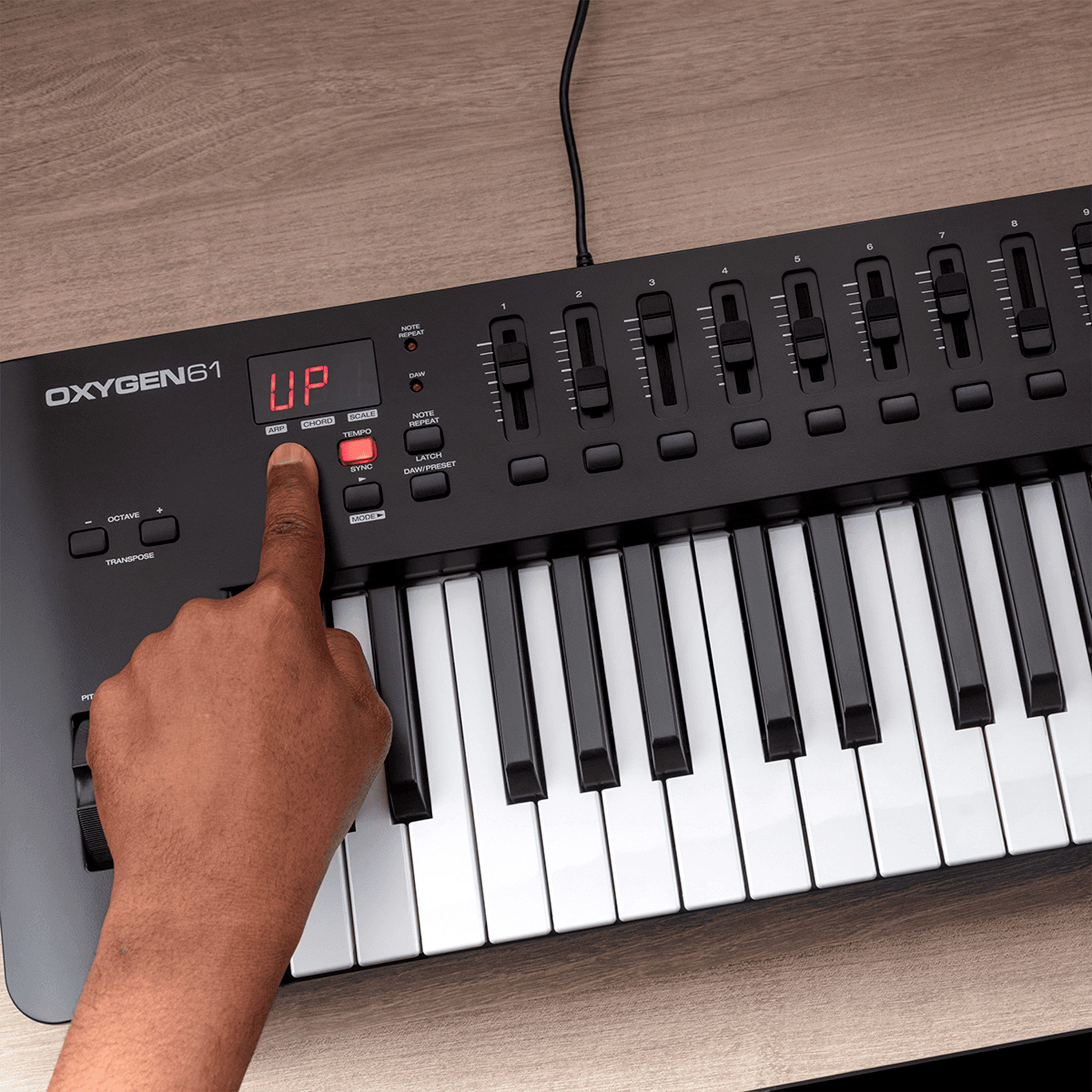 M AUDIO Oxygen 61 MkV - Clavier maître SonoVente.com