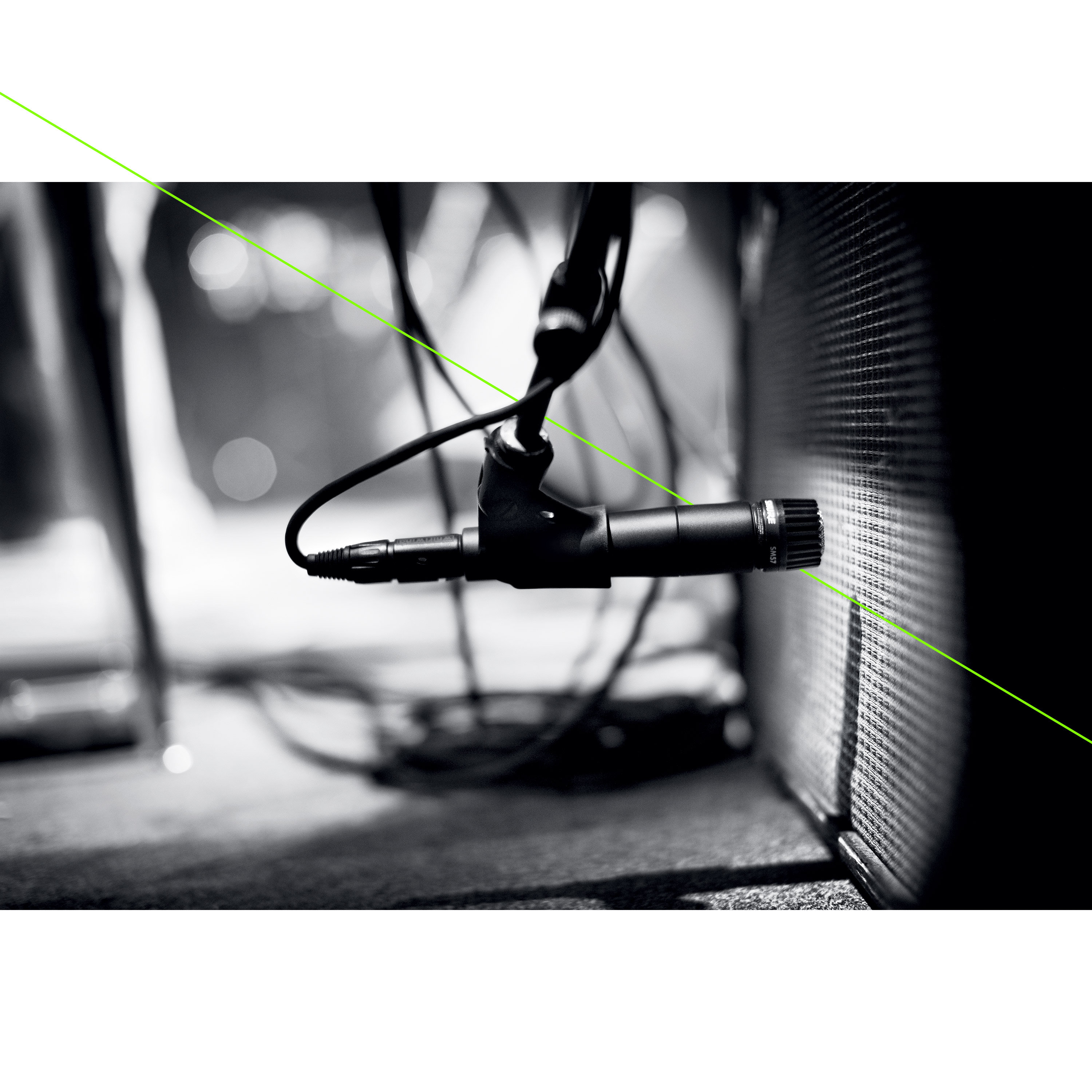 Shure Pack SM57 + Câble XLR 10m + Pied - Micro chant SonoVente.com