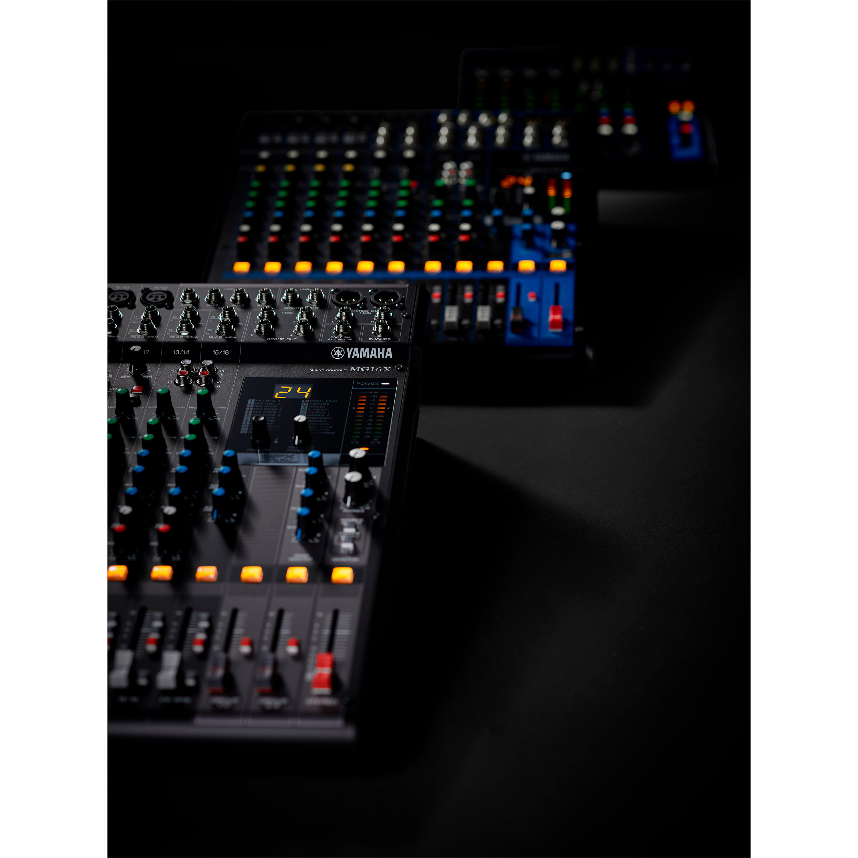 Yamaha MG10X - Analogue Mixing Desk SonoVente.com - en