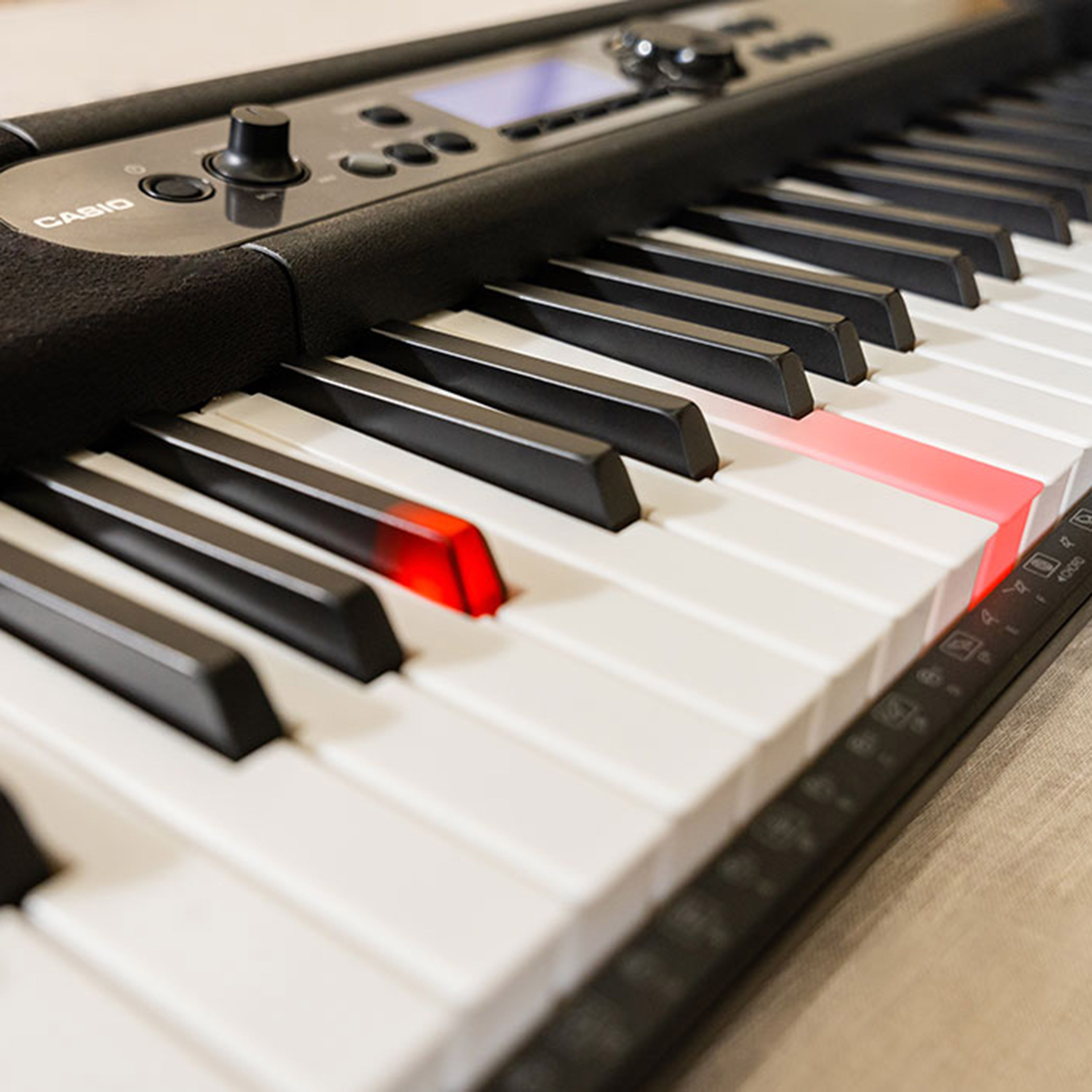 Casio LK-S450 Casiotone - Clavier toucher dynamique SonoVente.com