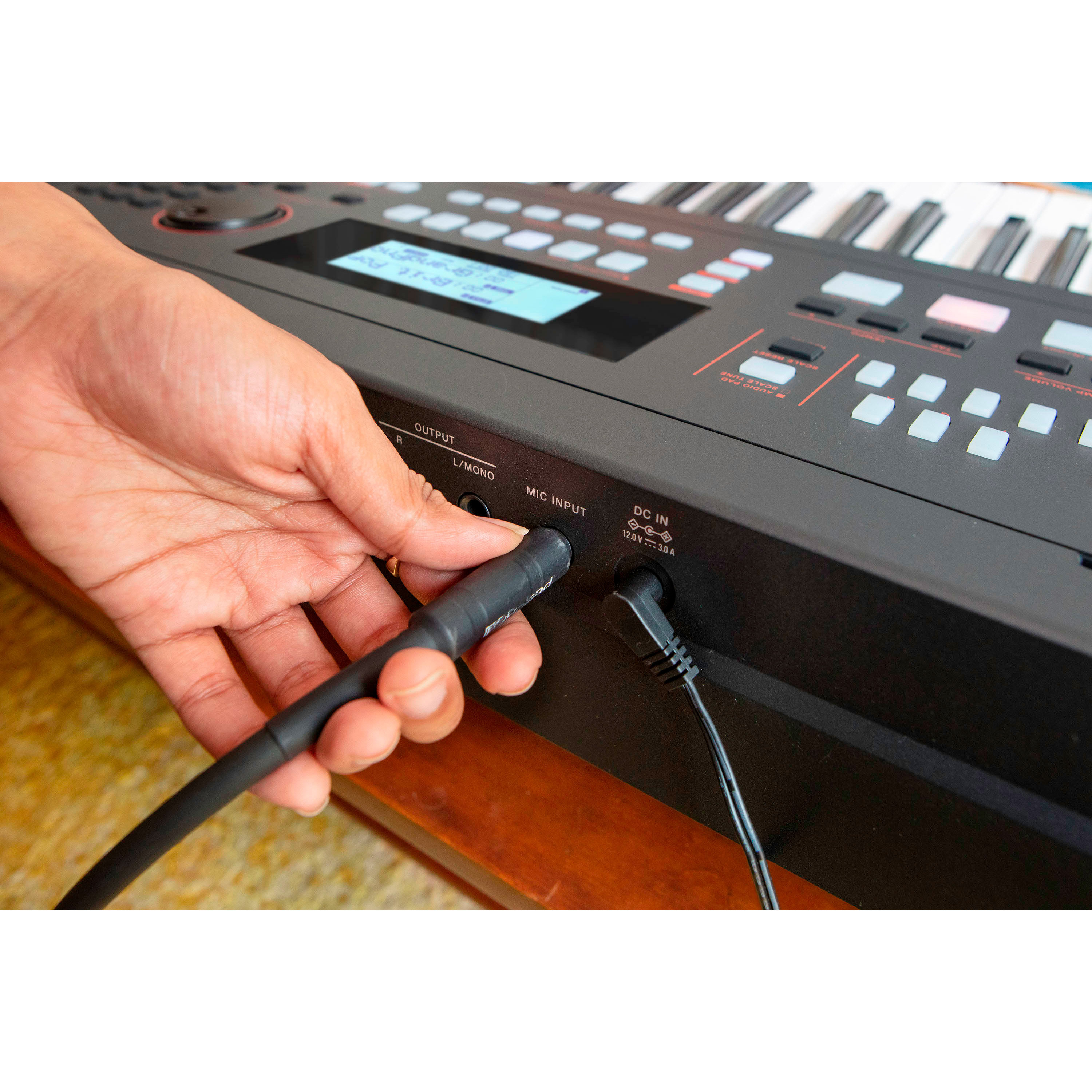 Roland E-X50 - Clavier toucher dynamique SonoVente.com