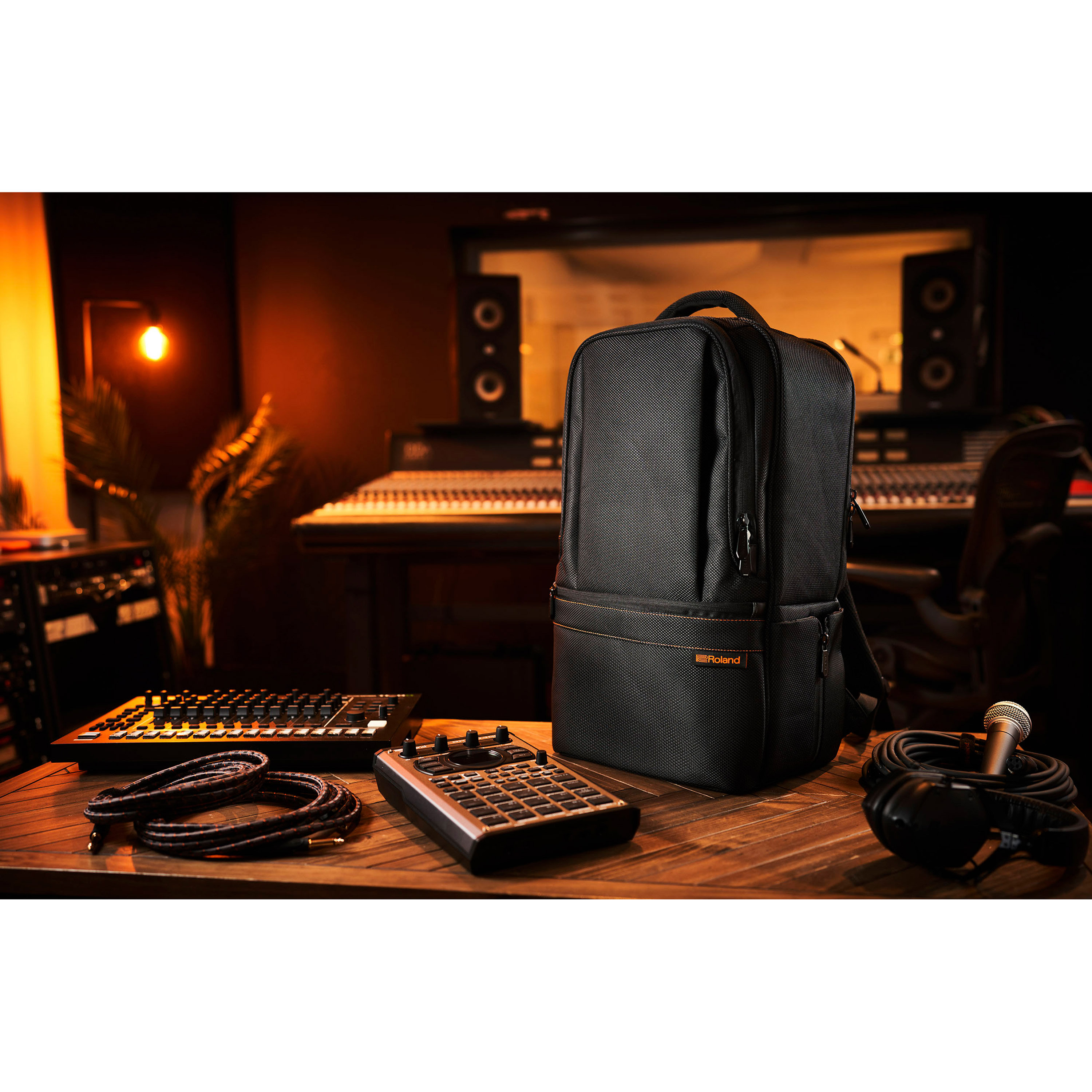 Roland CB-RU10 - Sampler / grooveBox SonoVente.com