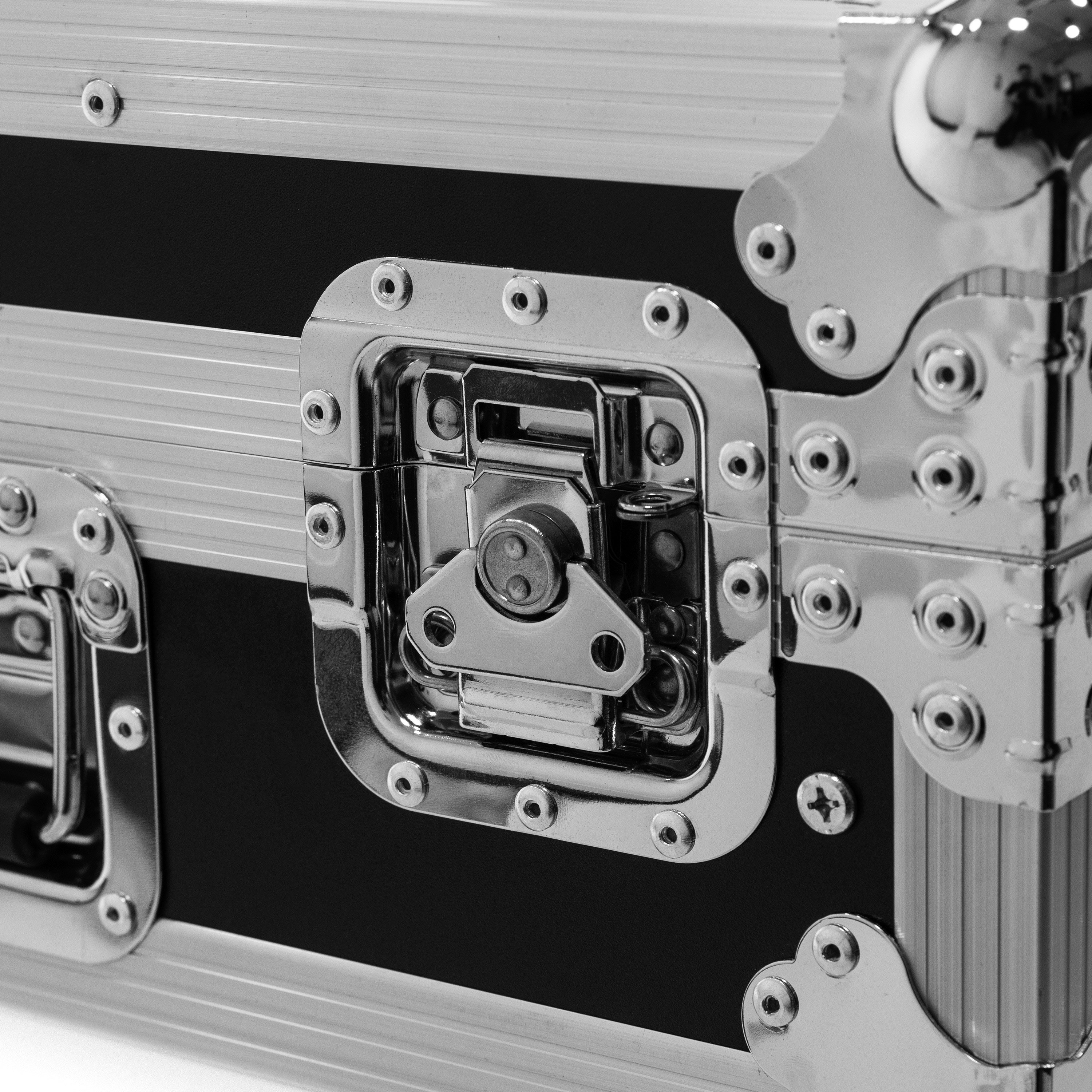 Plugger Case Flight case XDJ RX3 - Flight contrôleur USB SonoVente.com