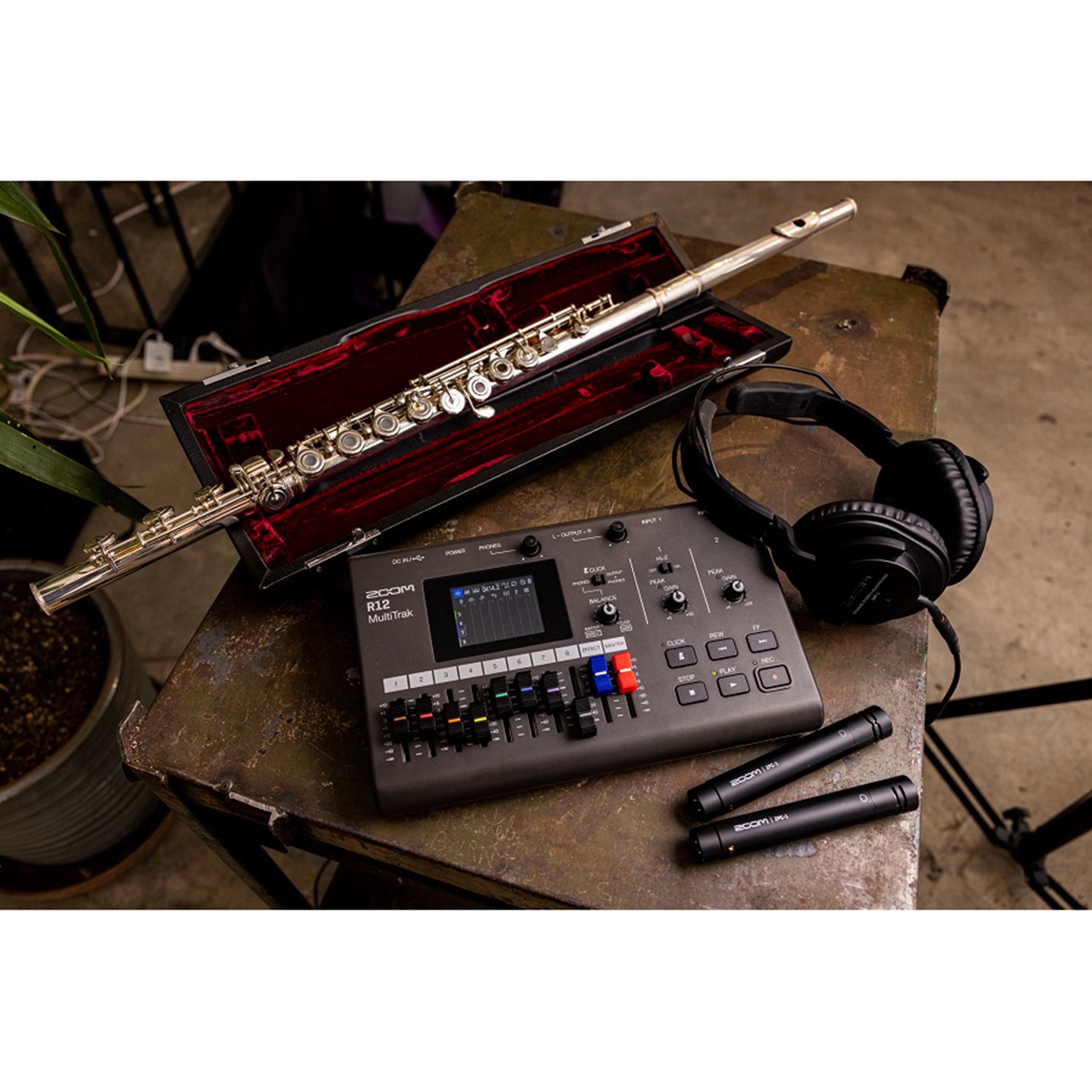 Zoom R12 - Studio portable SonoVente.com