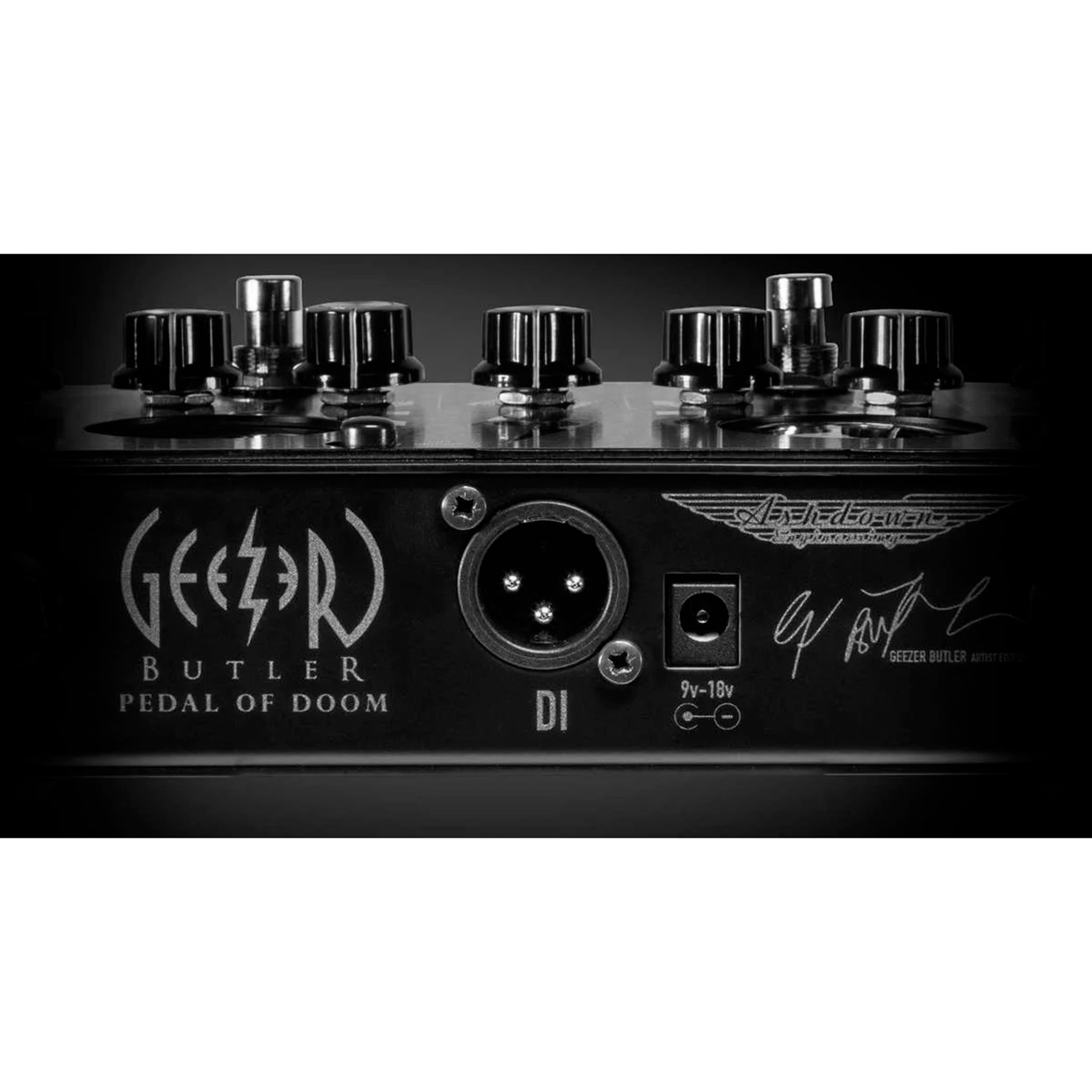 Ashdown Geezer Butler Pedal of Doom - Effets basse SonoVente.com