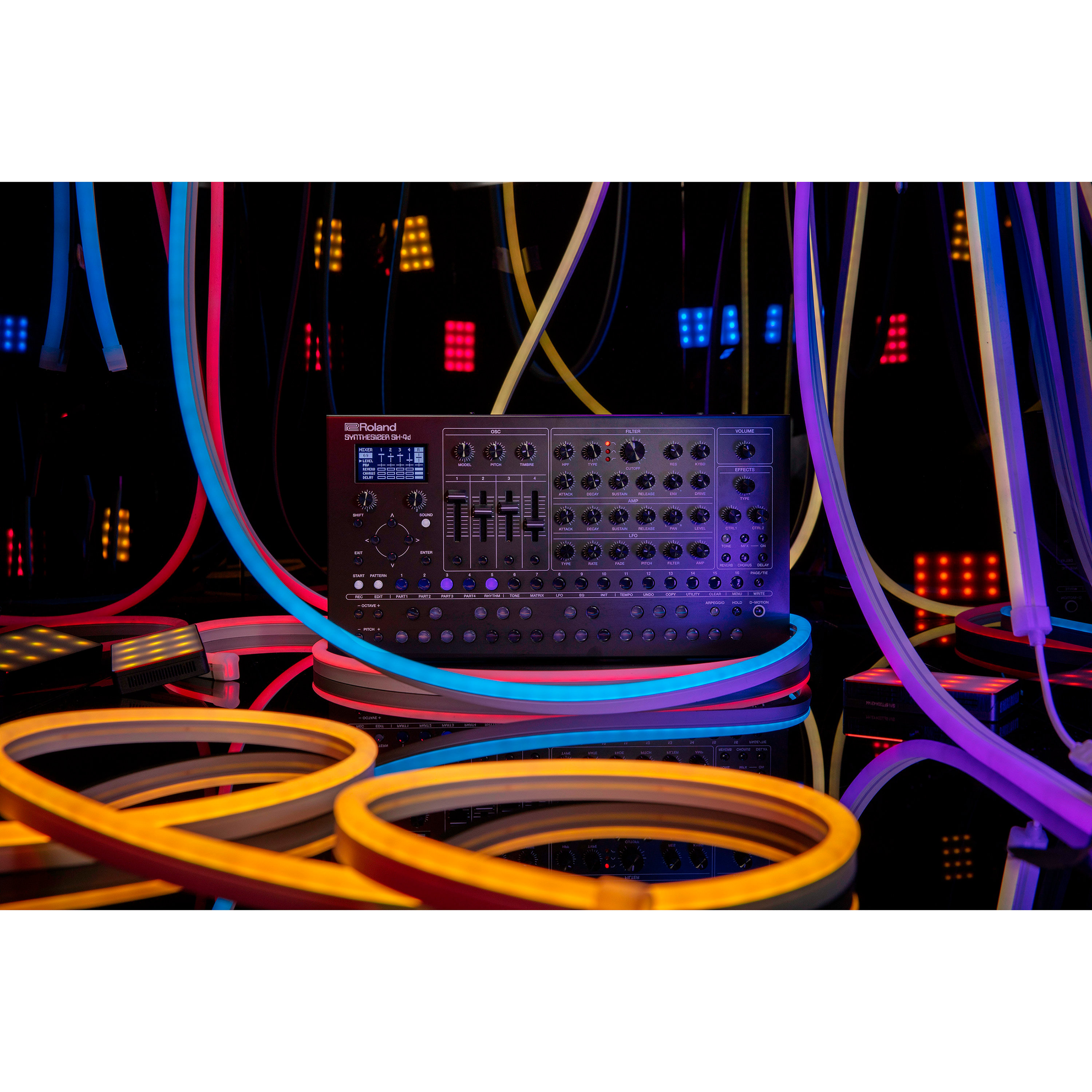 Roland SH-4D - Synthétiseur SonoVente.com