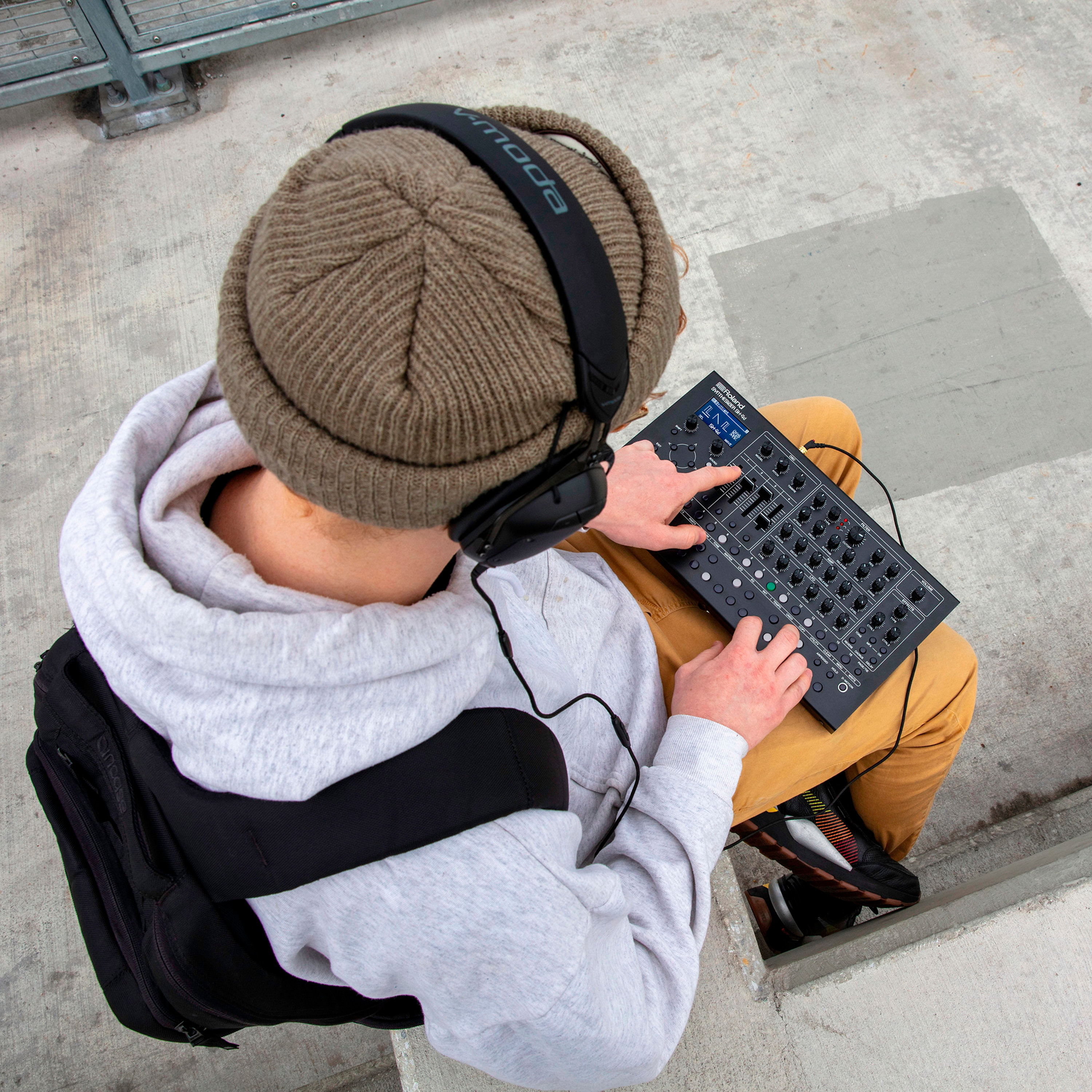 Roland SH-4D - Synthétiseur SonoVente.com