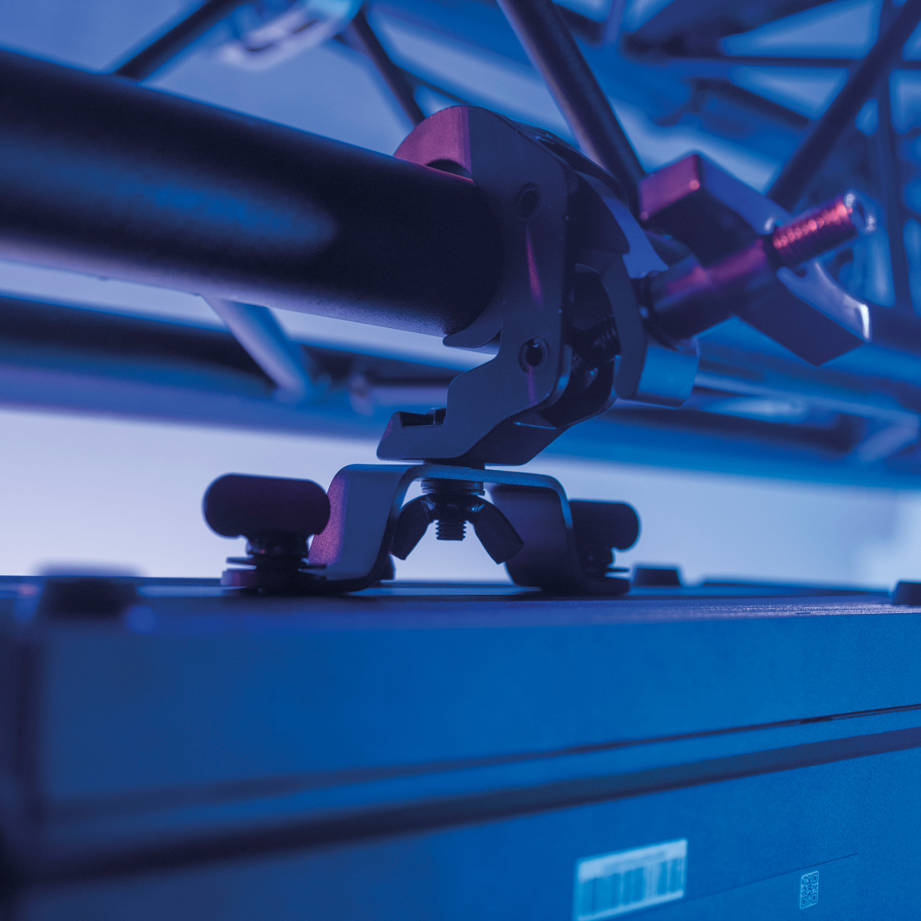 Showtec Performer Cyc Q6 - Projecteur archi à LED SonoVente.com