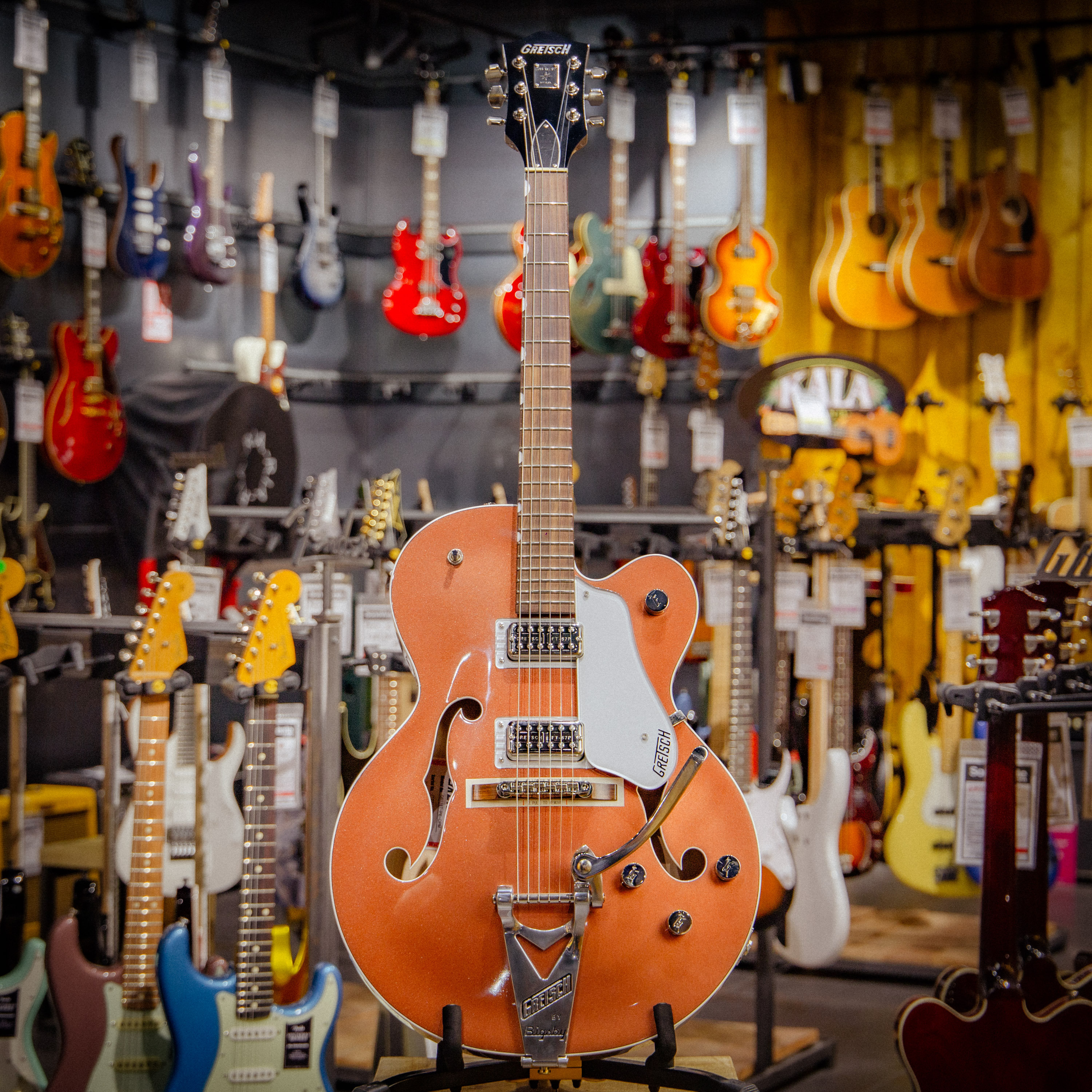 Gretsch Guitars G6118T Players Edition Anniversary Two-Tone Copper ...