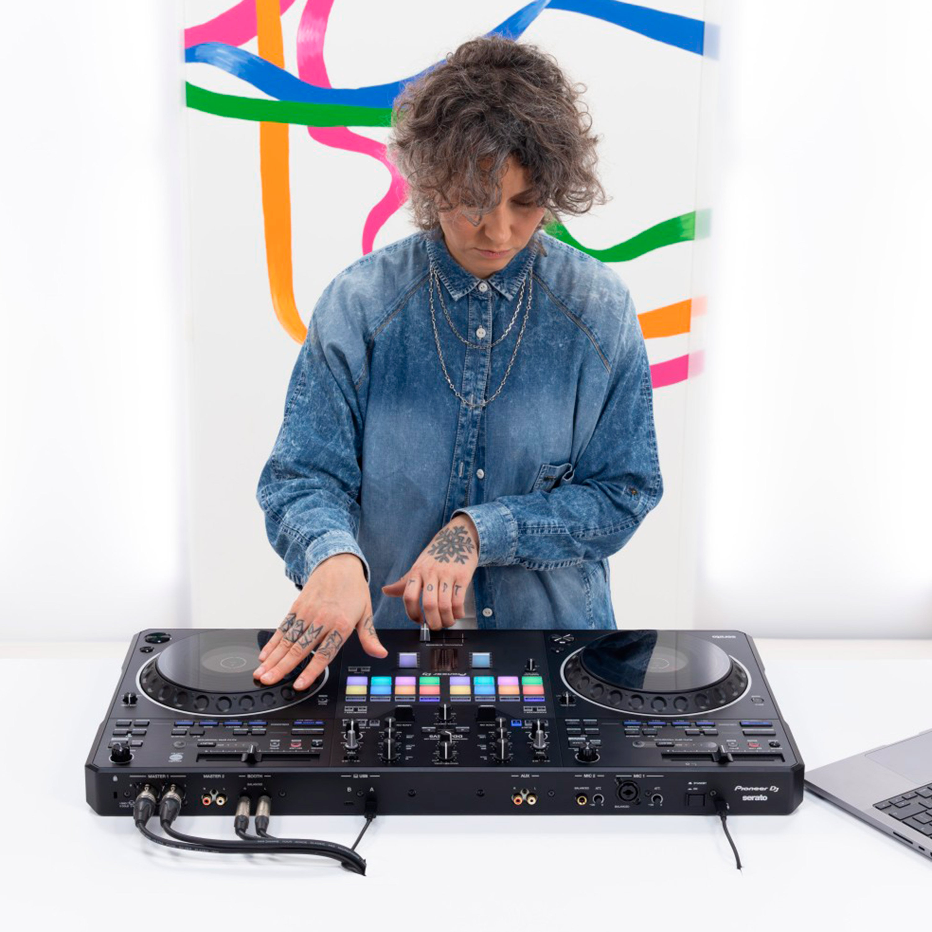 Pioneer DJ DDJ-REV5 - Contrôleur DJ USB SonoVente.com