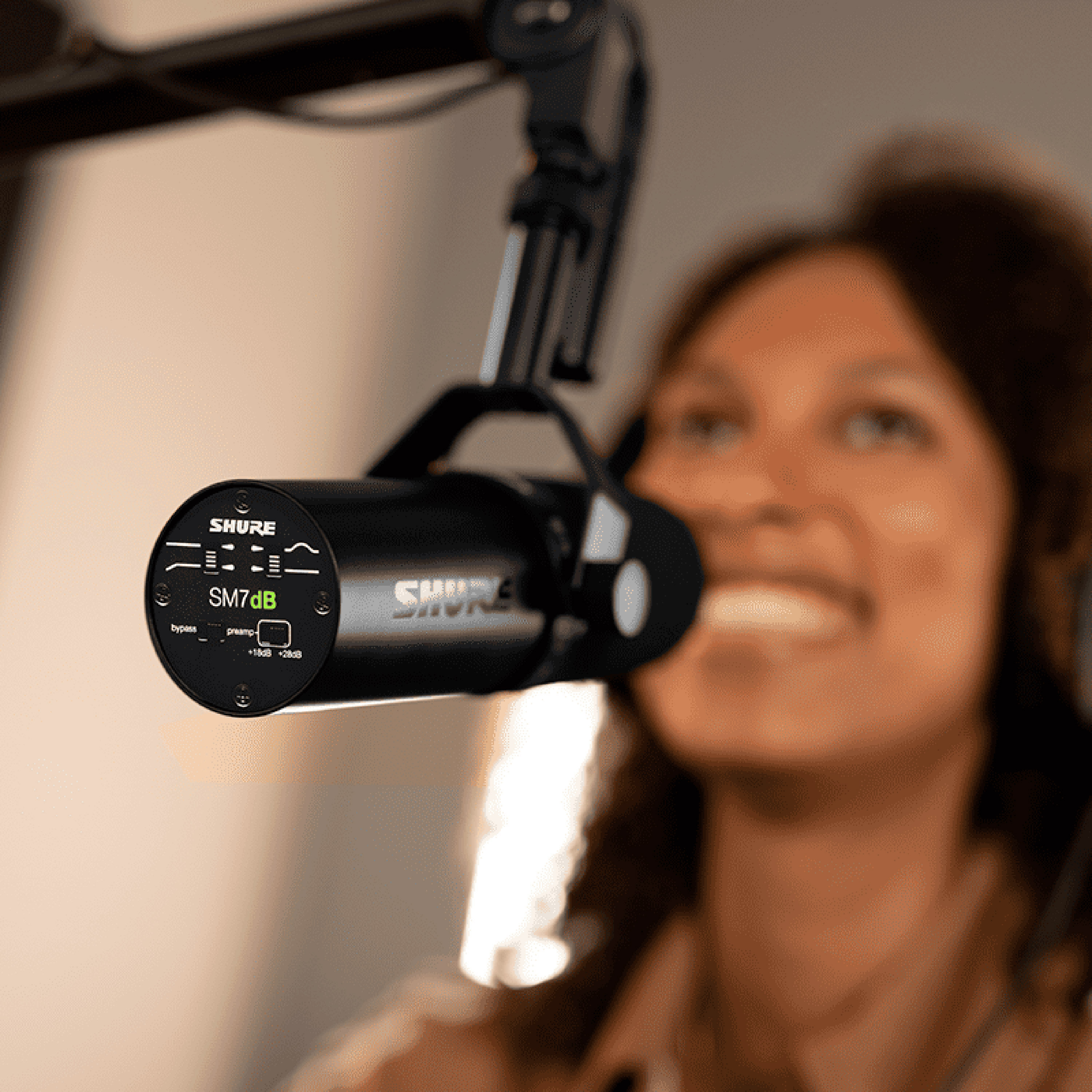 Shure SM7dB - Micro statique SonoVente.com