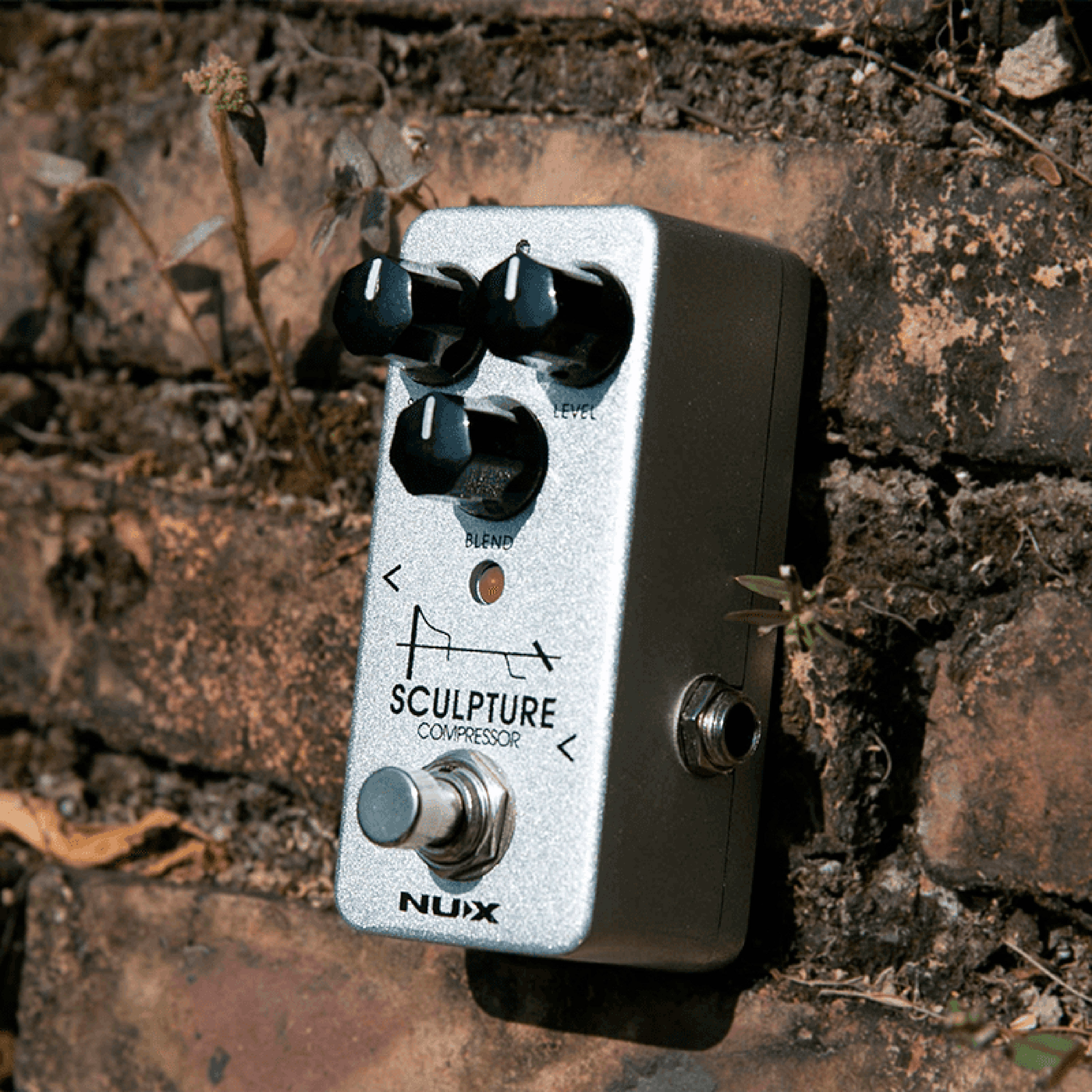 NUX Scuplture Compressor - Electric Guitar Effects SonoVente.com - en