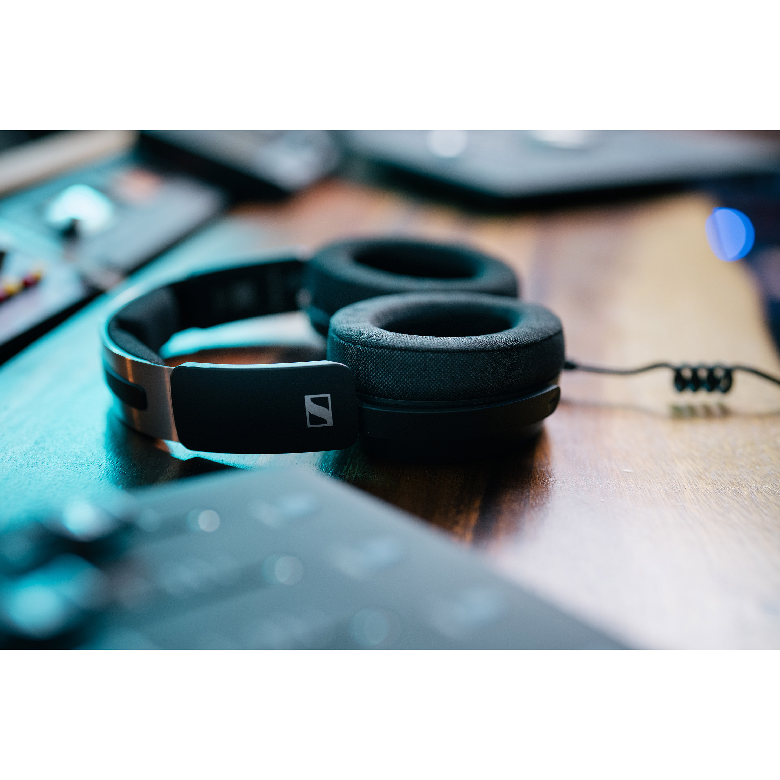 Sennheiser HD 490 PRO - Casque sono / studio SonoVente.com