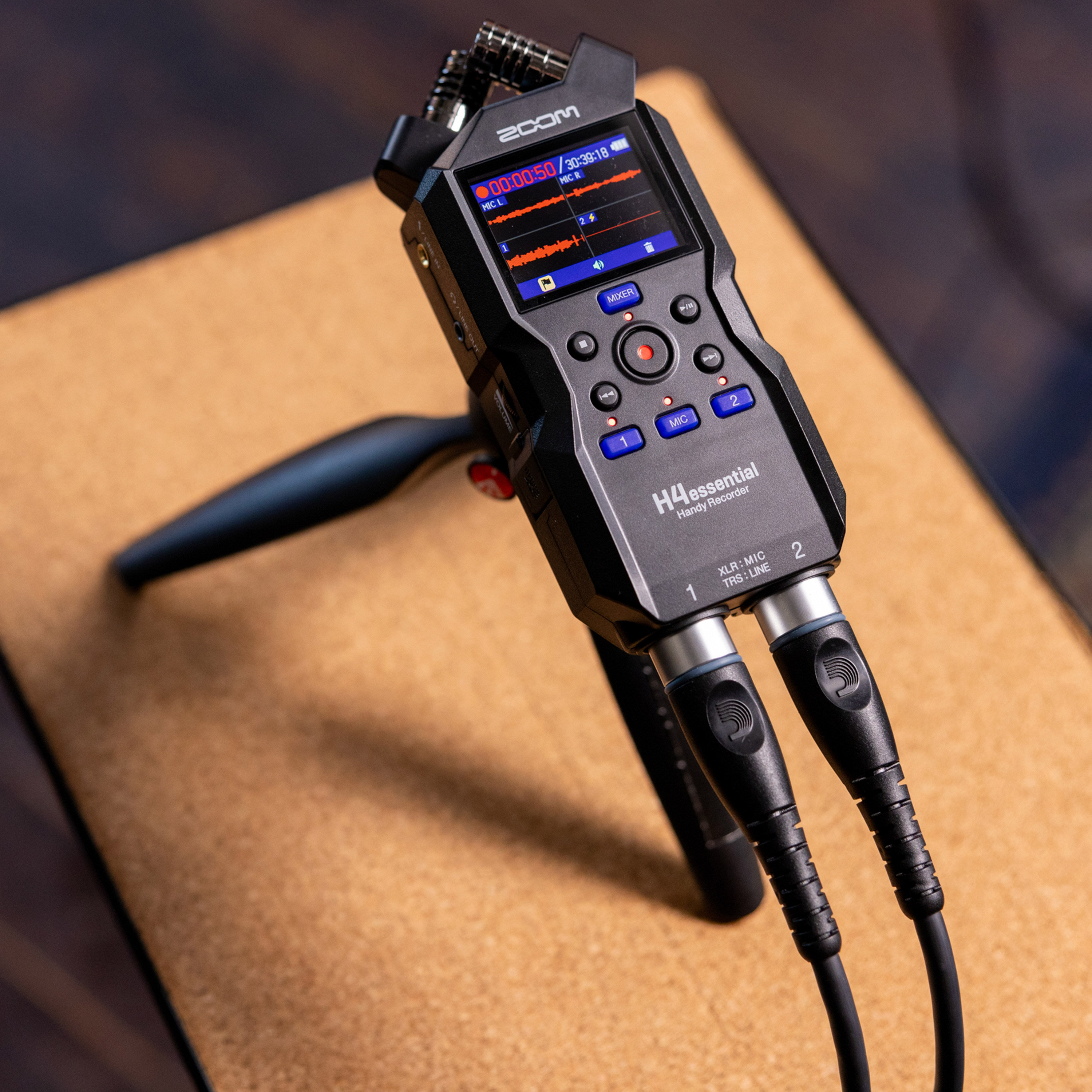 Zoom H4essential - Enregistreur portable SonoVente.com