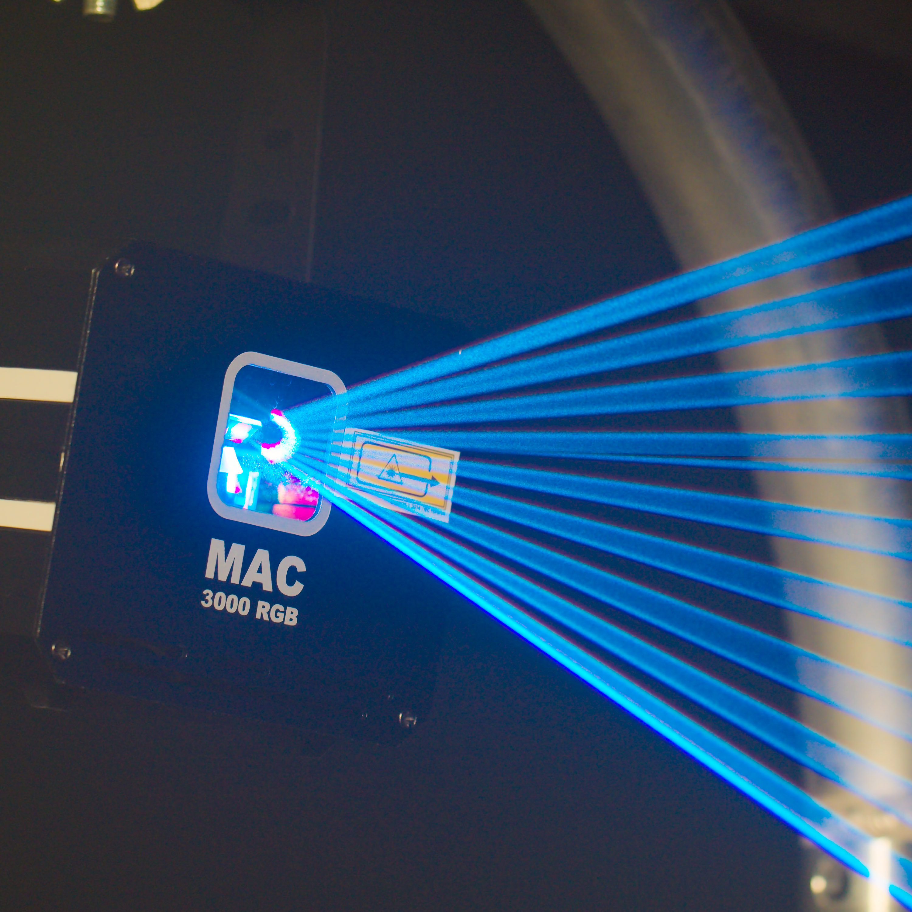 Mac Mah MAC 3000 RGB - LASER multicolore SonoVente.com