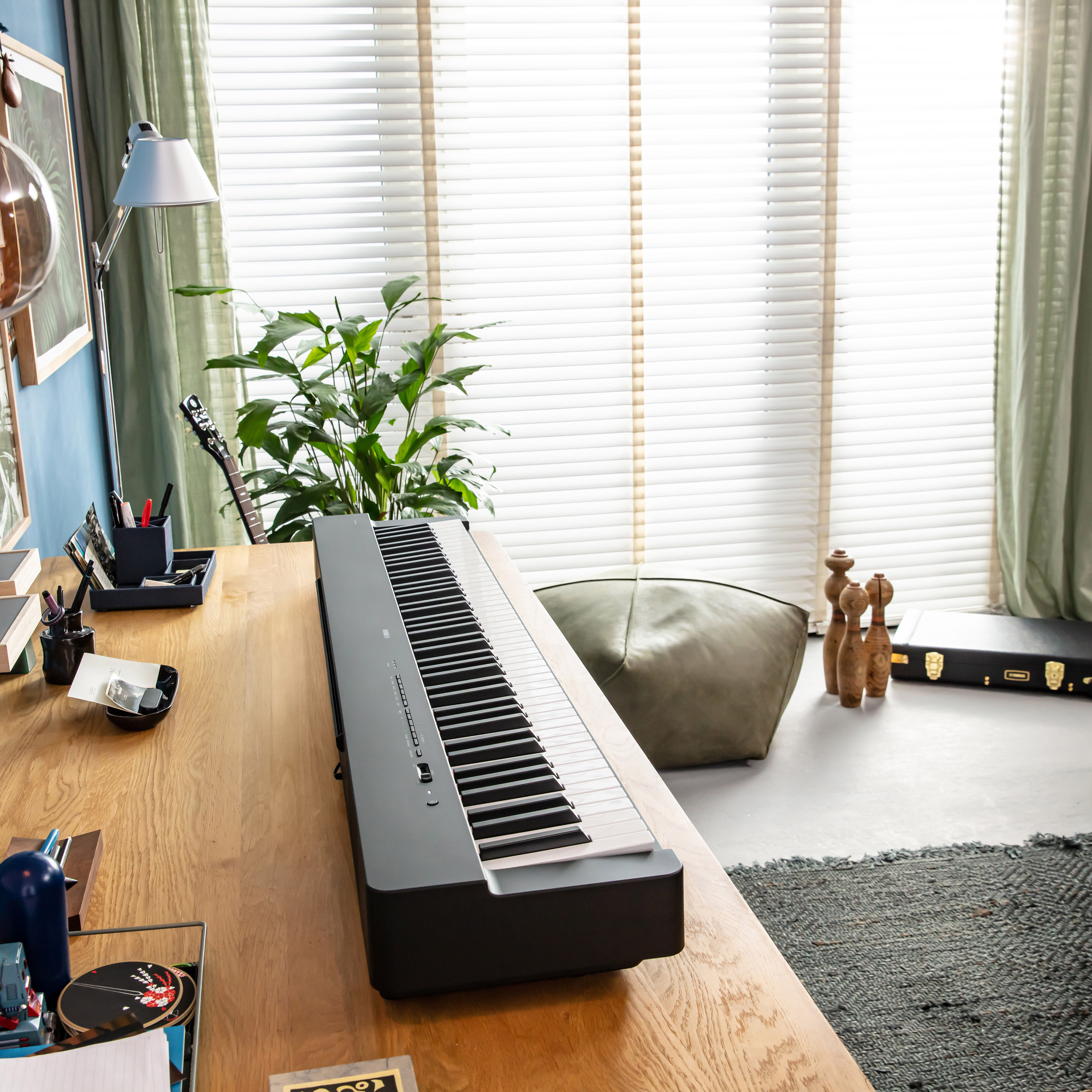 Yamaha P-225 Black + FC35 - Piano portable SonoVente.com