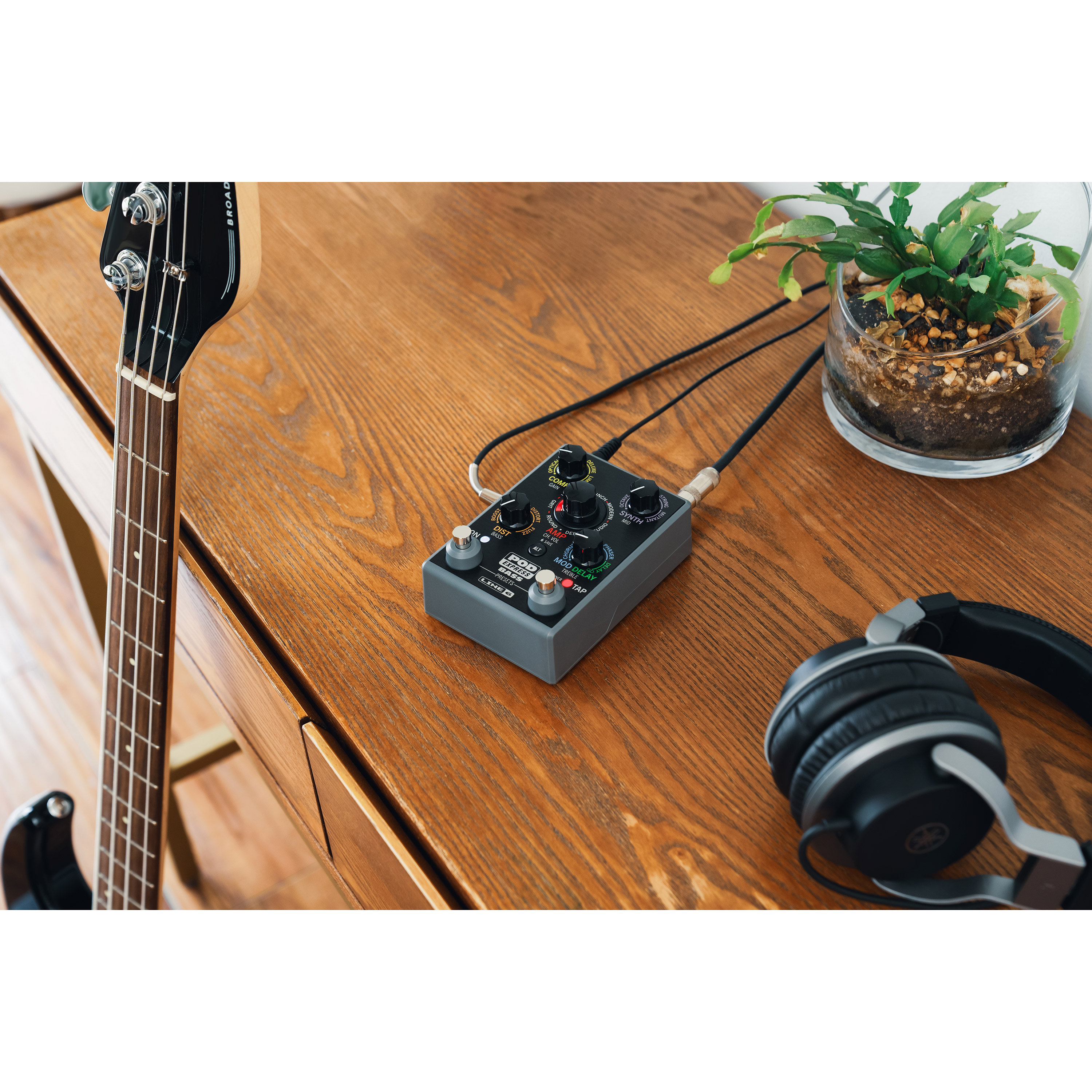 Line 6 POD Express Bass - Effets basse SonoVente.com
